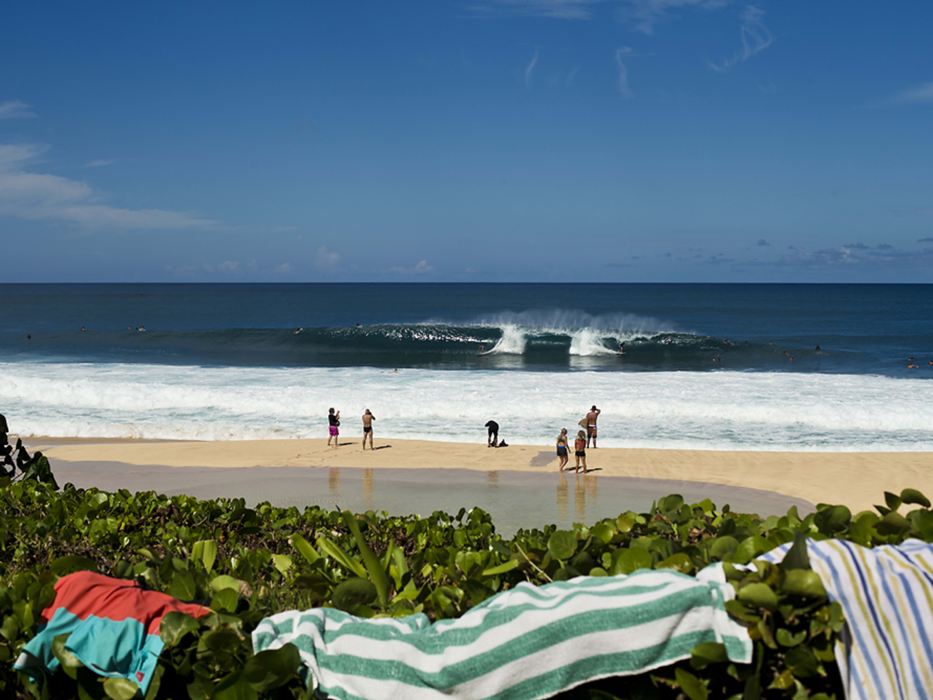 Monday Photos: Hawaii Beginnings | SURFING Magazine - Surfer