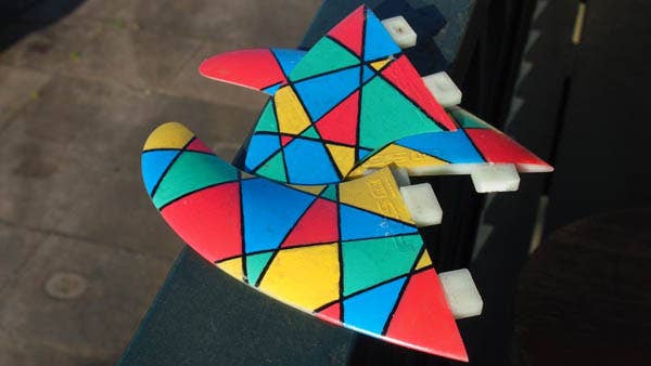 How To Paint Surfboard Fins in 5 Easy Steps - Surfer