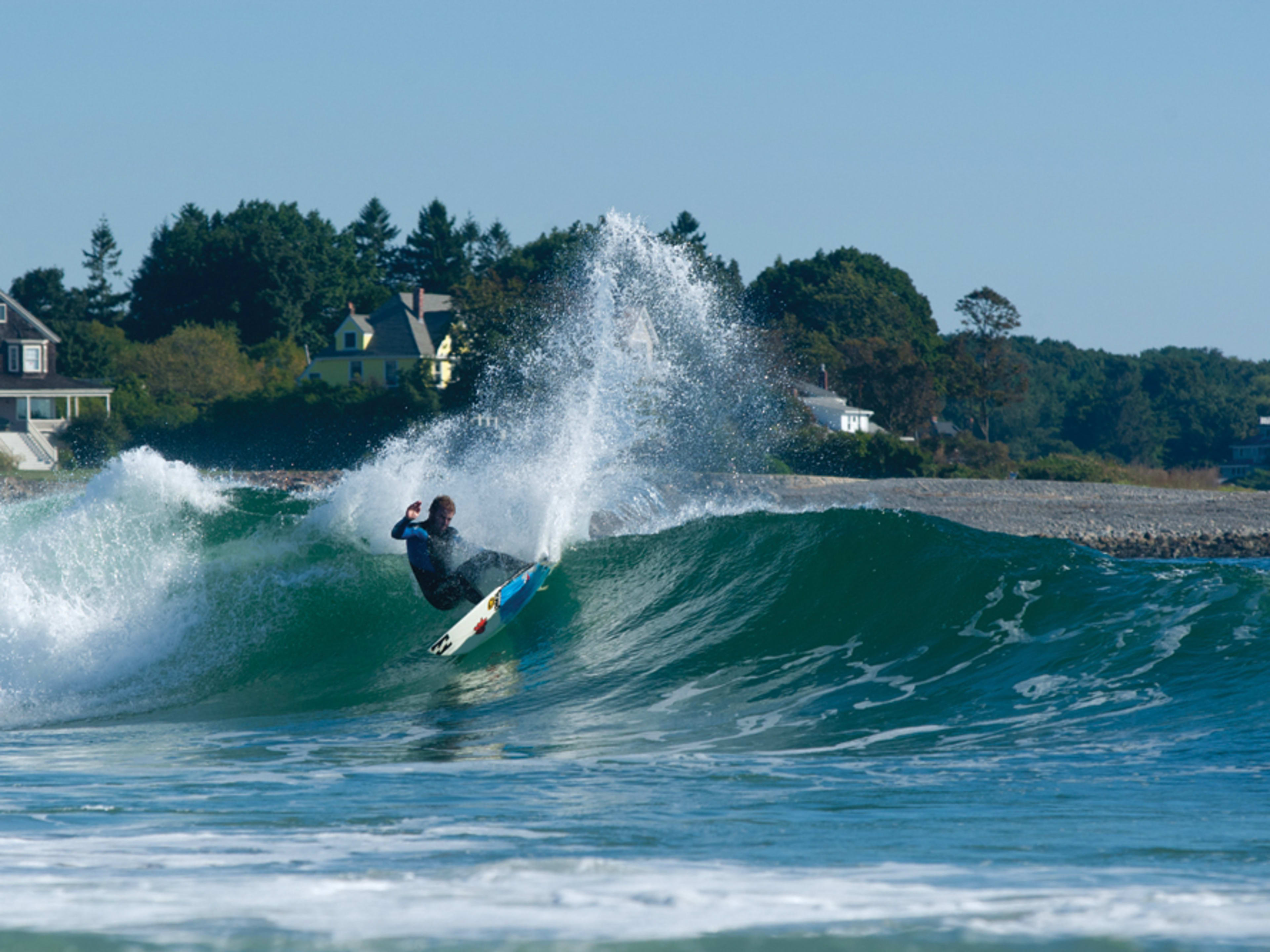 10 Photos // Atlantic Hurricane Season - Surfer