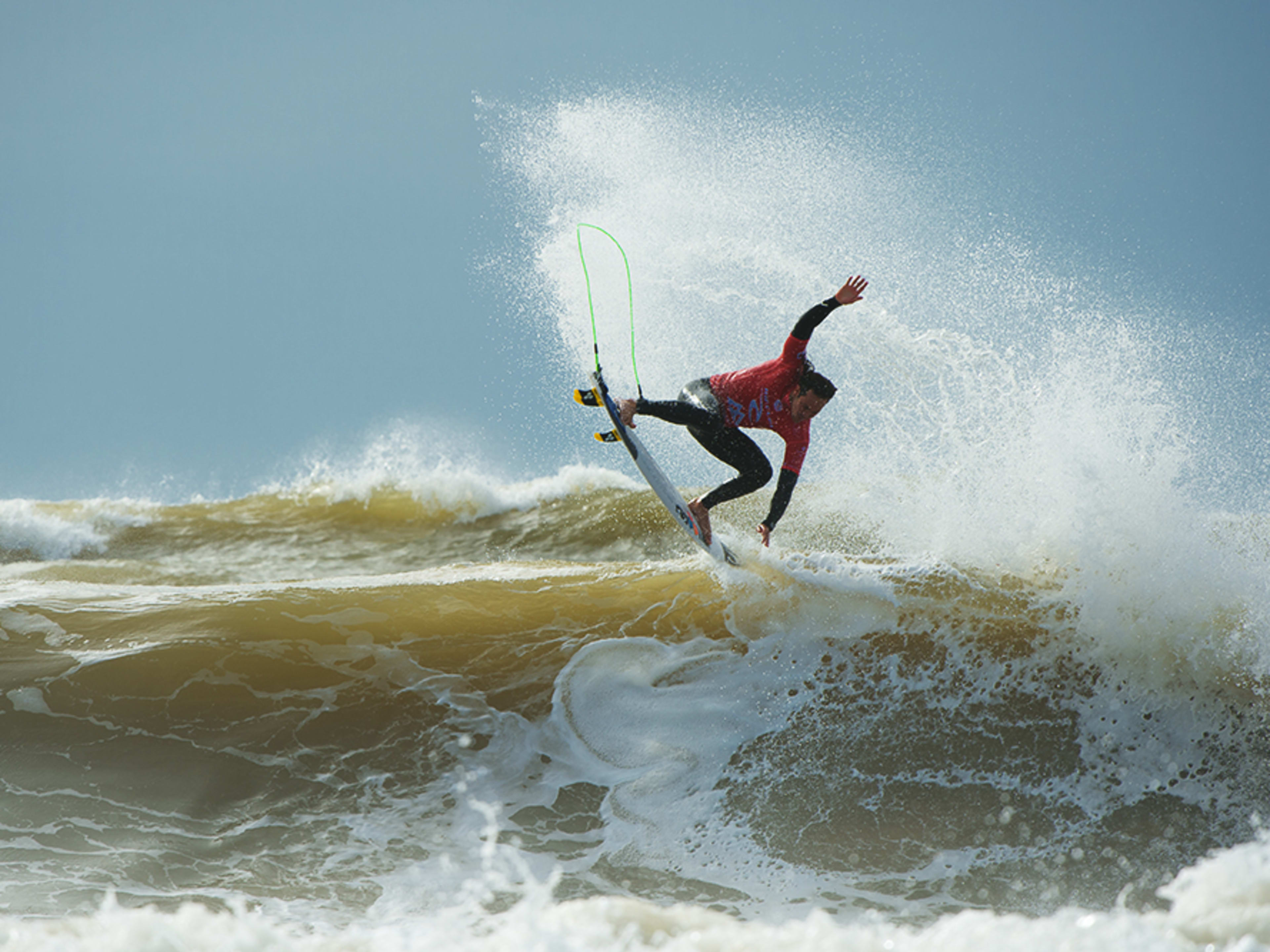 Opening Day At The 2014 Moche Rip Curl Pro Portugal - Surfer