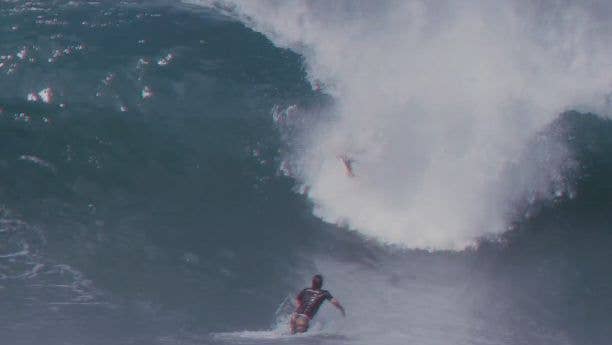 Wipeouts // North Shore, Oahu // 0:47 - Surfer