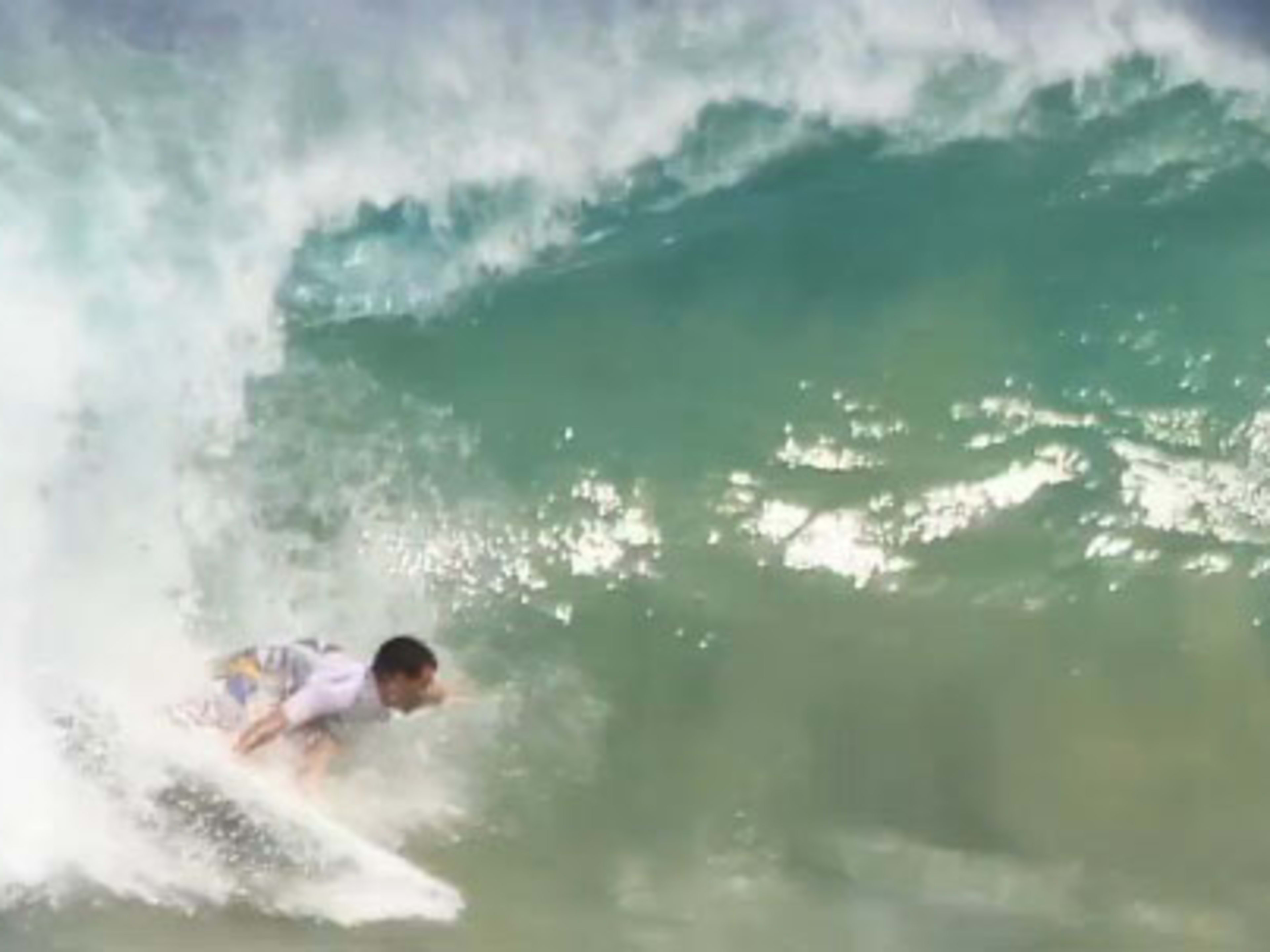 Mason Ho // Fernando de Noronha // 2:34 - Surfer