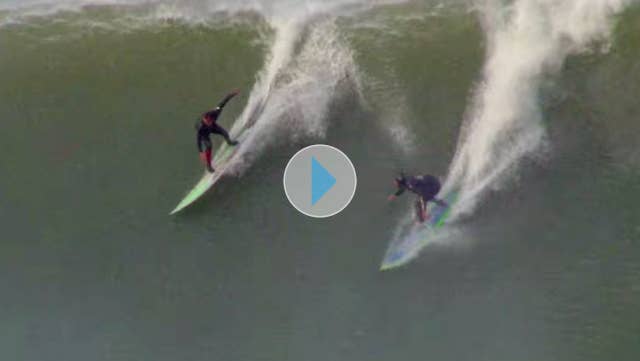Two Men Walk Into A Basque Country Bomb... // 00:23 - Surfer