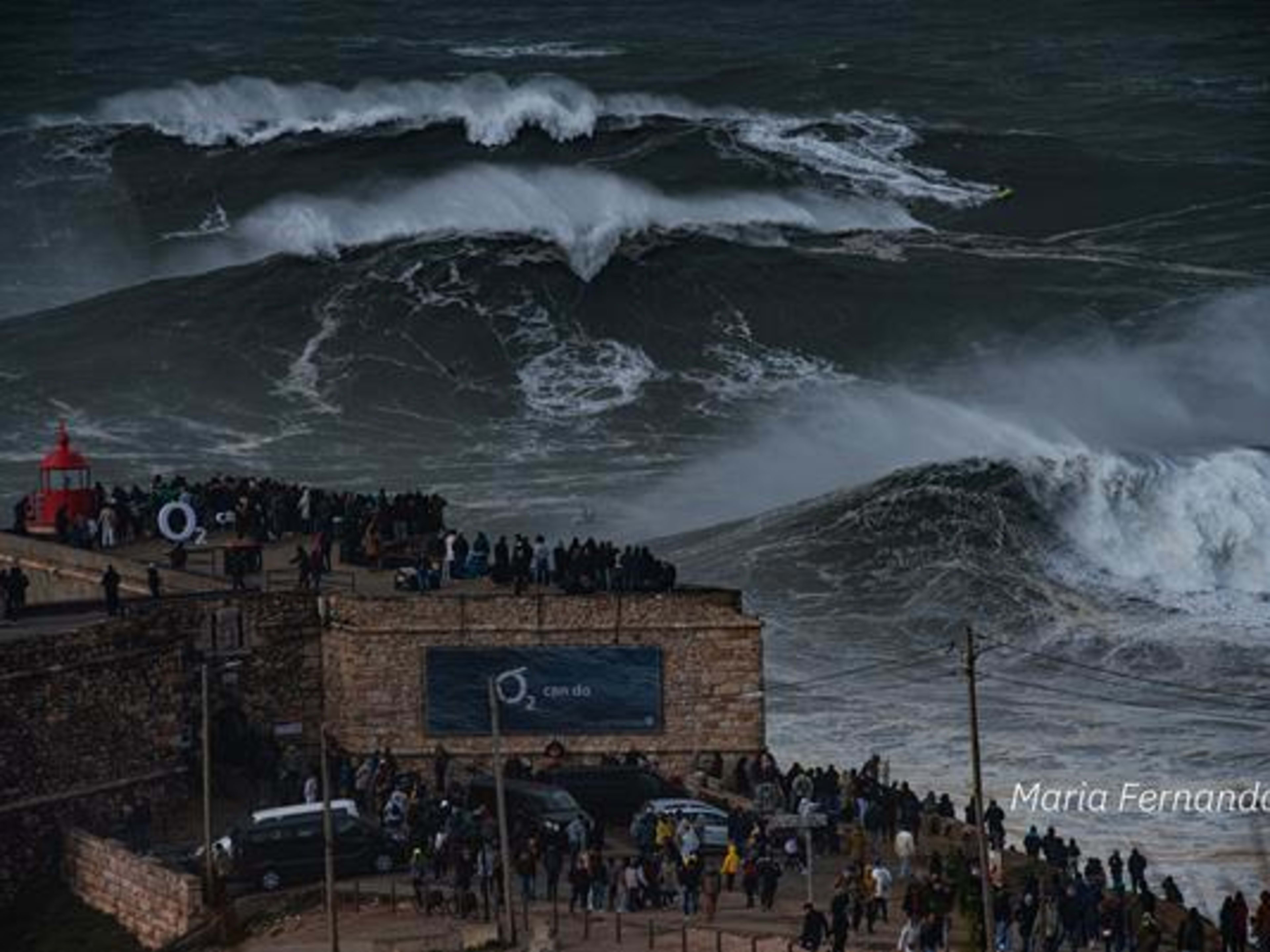 Big Wave Surfing Competition Returns to Nazaré - Surfer
