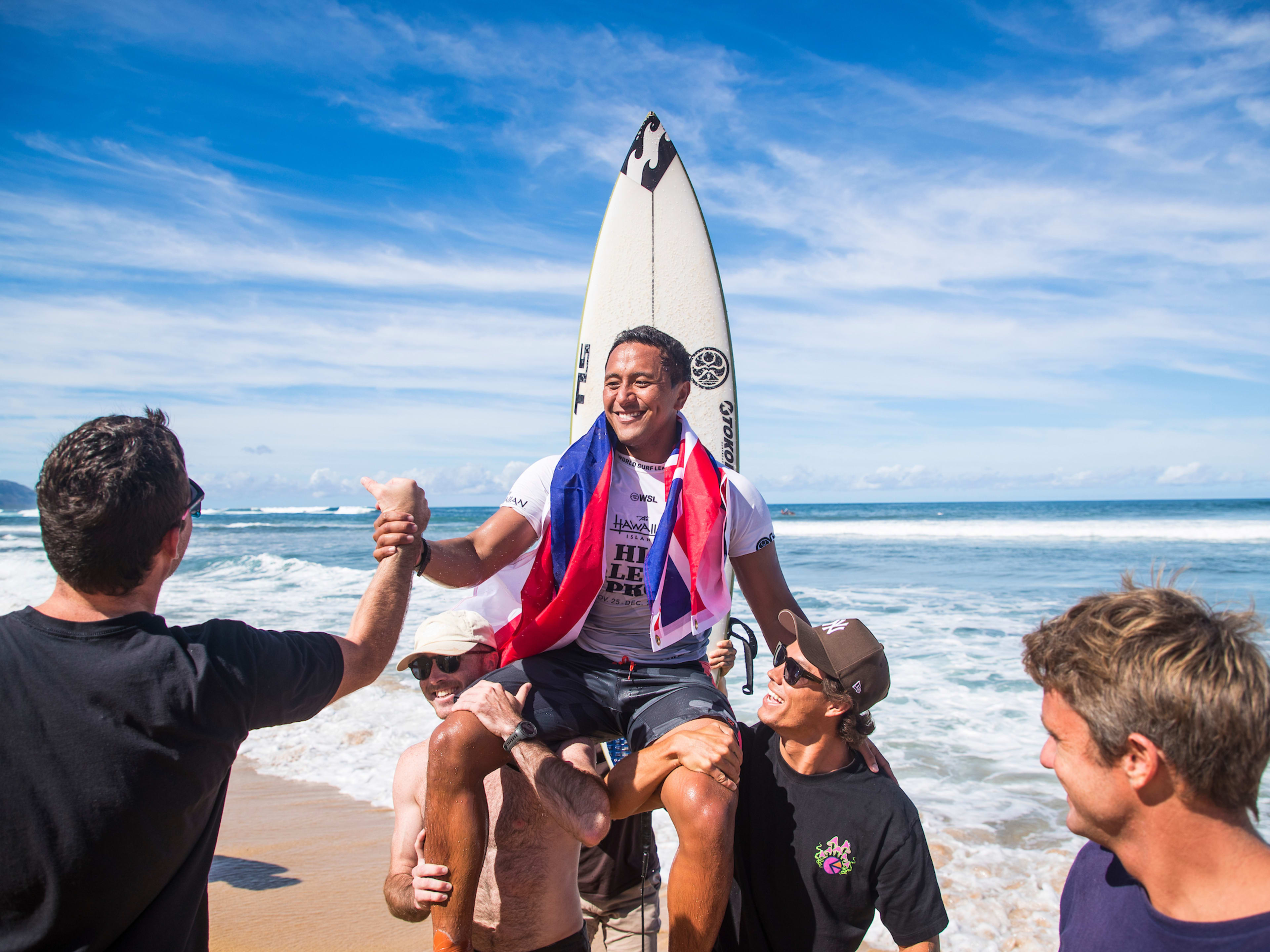 Josh Moniz, Zoe McDougall Earn First WSL Wins Since 2018 - Surfer