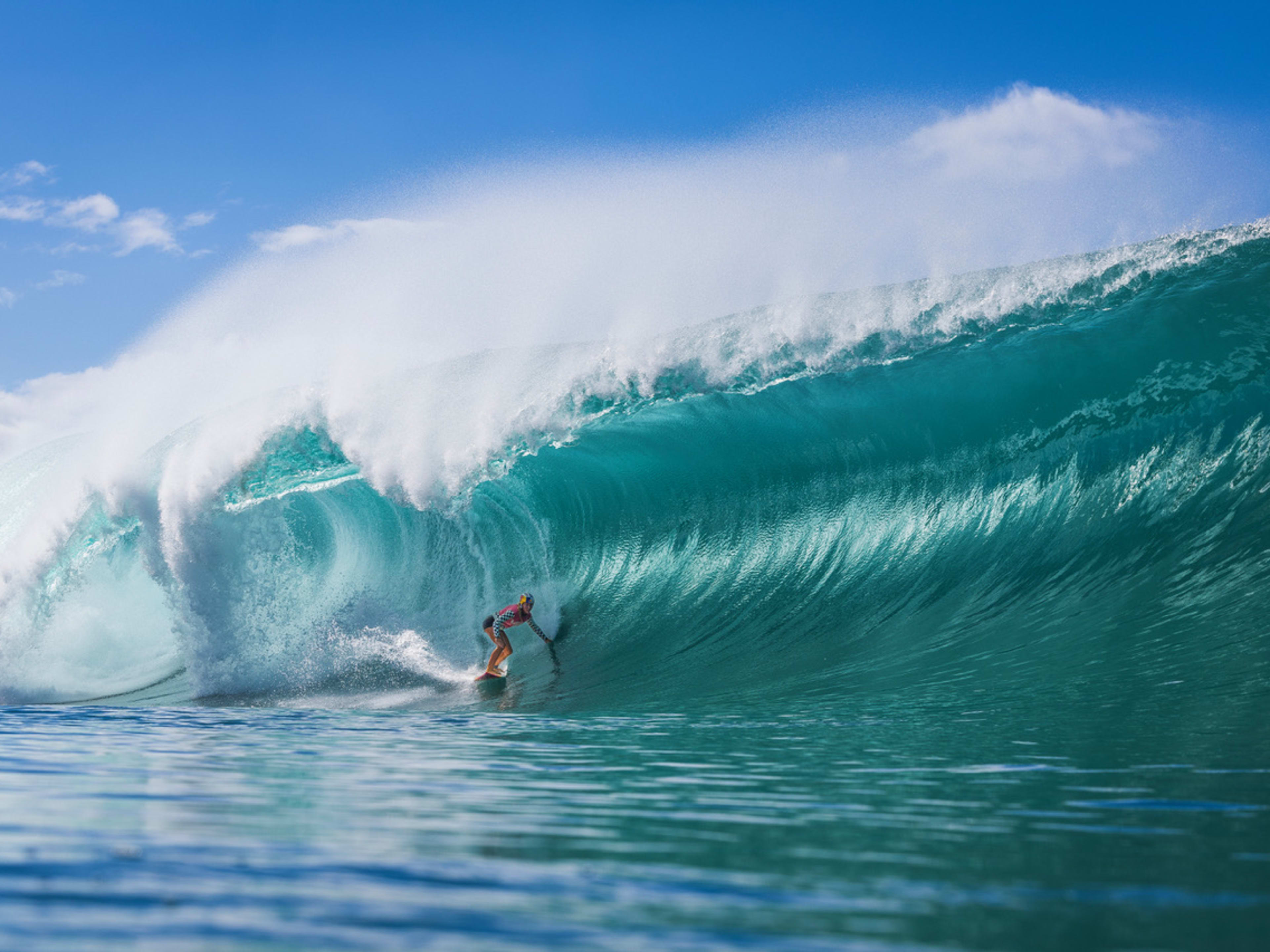Nathan Florence, Erin Brooks Win 2024 Vans Pipe Masters - Surfer
