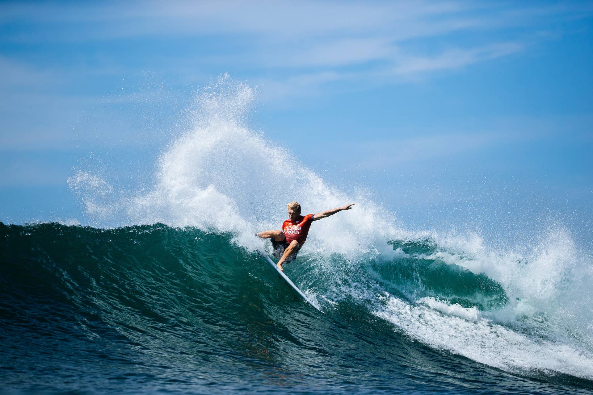 Rookies, Underdogs Thrive in El Salvador, Huge Swell Inbound - Surfer