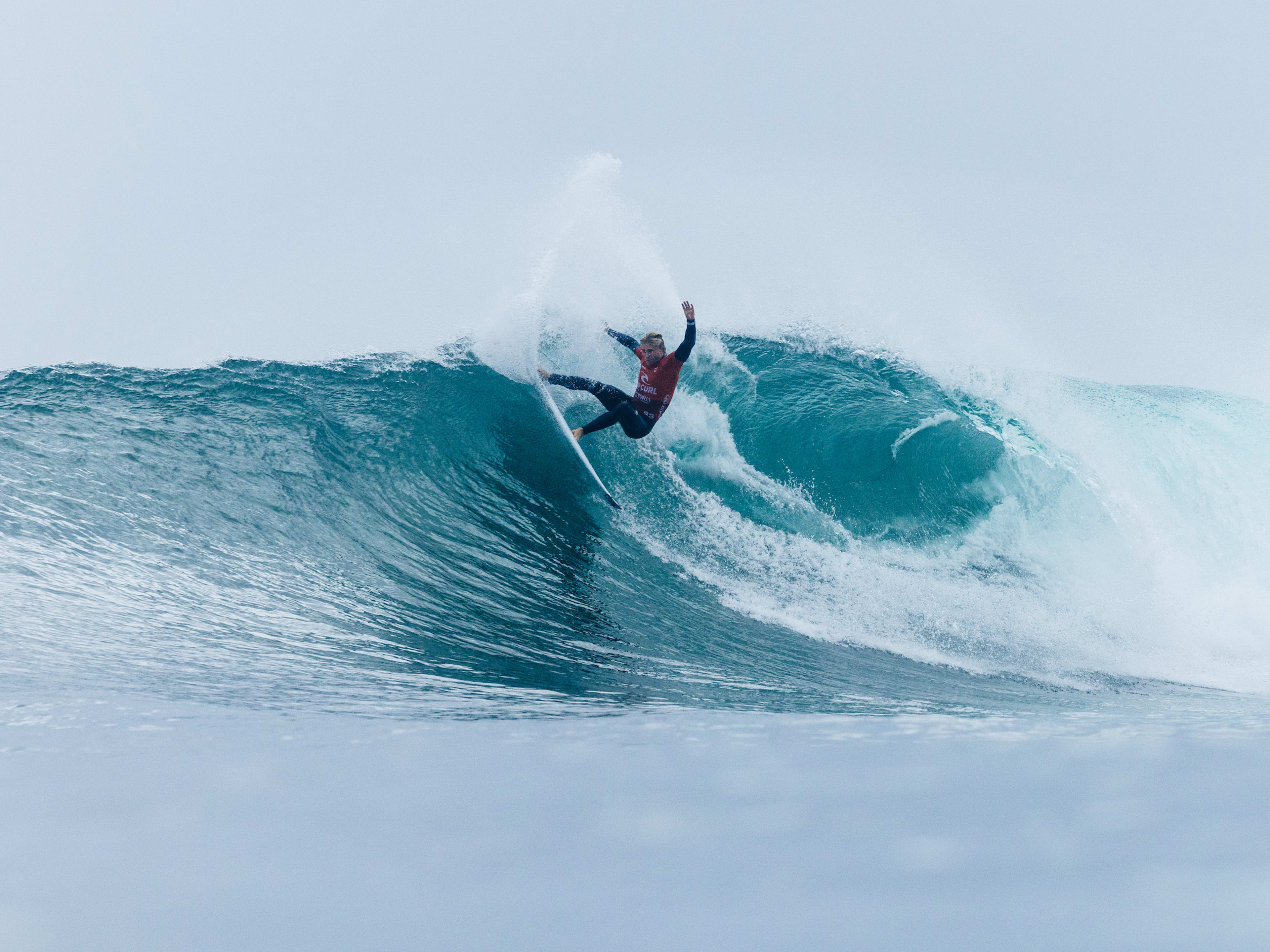Wildcards Shine, Ethan Ewing Flexes at Rip Curl Pro Bells Beach - Surfer