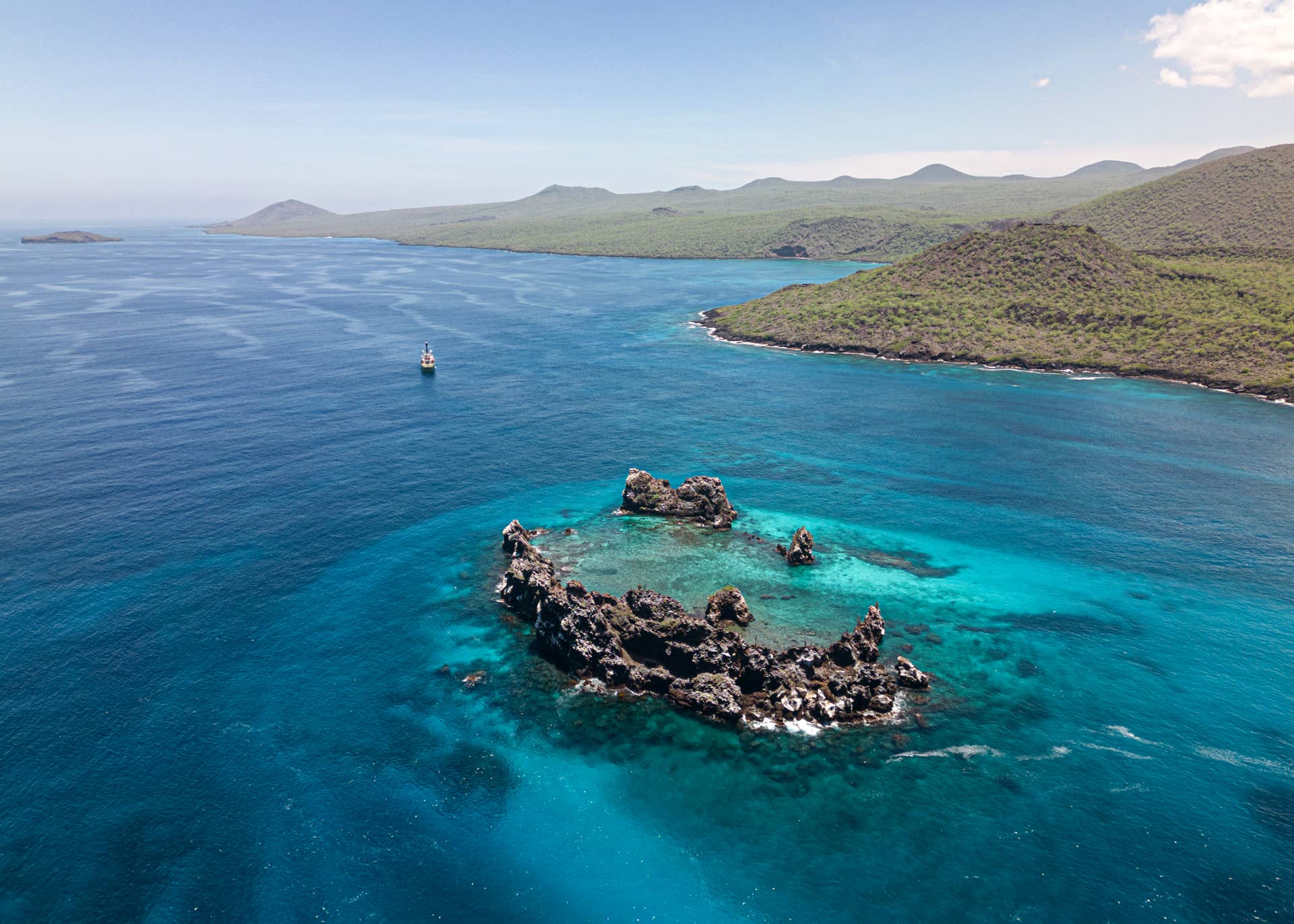 Scientists Think the Ocean Looked Green 600 Million Years Ago - Surfer