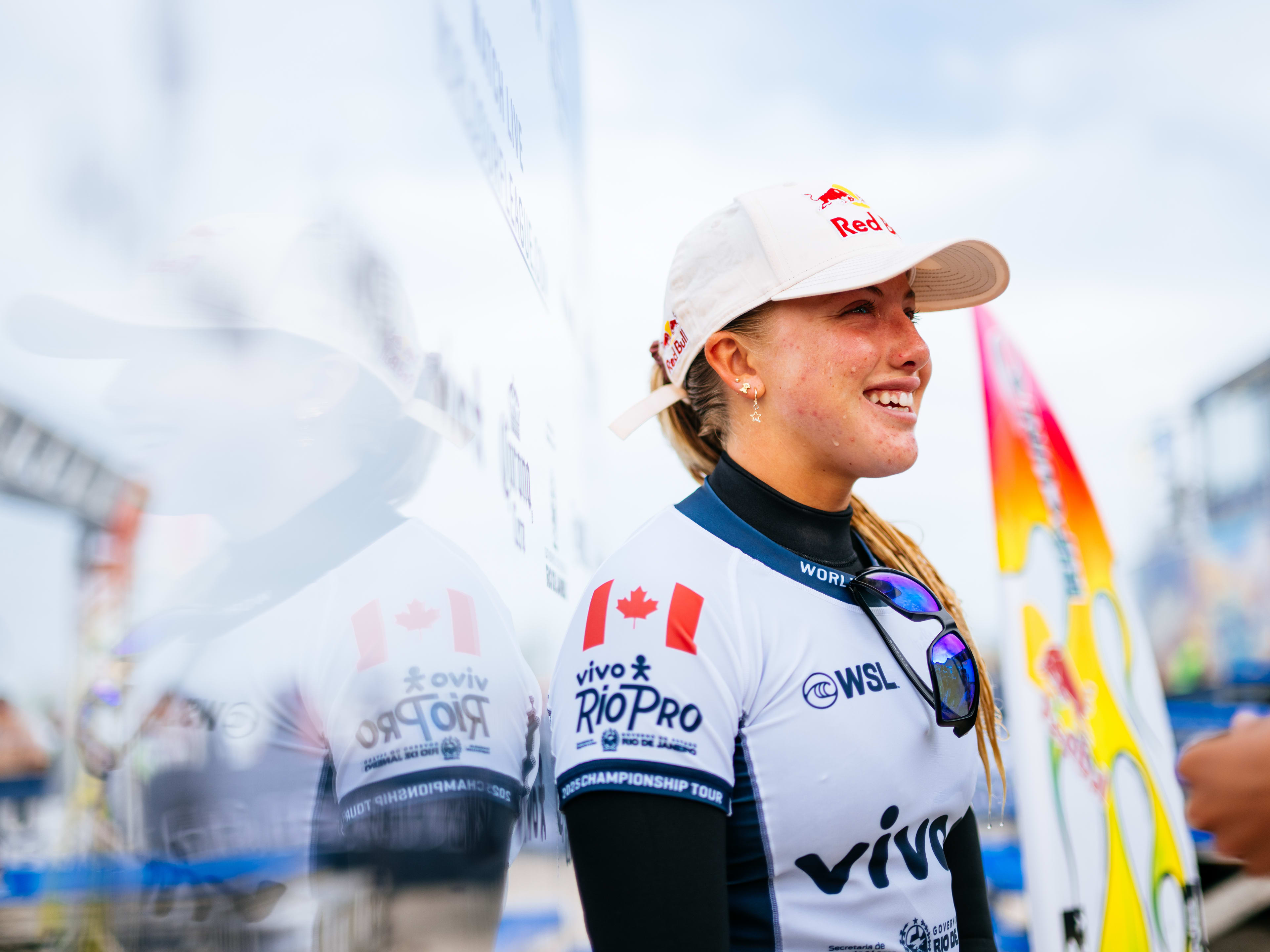 Surfer Mag Cover Girl Erin Brooks Signs Deal With Nike - Surfer