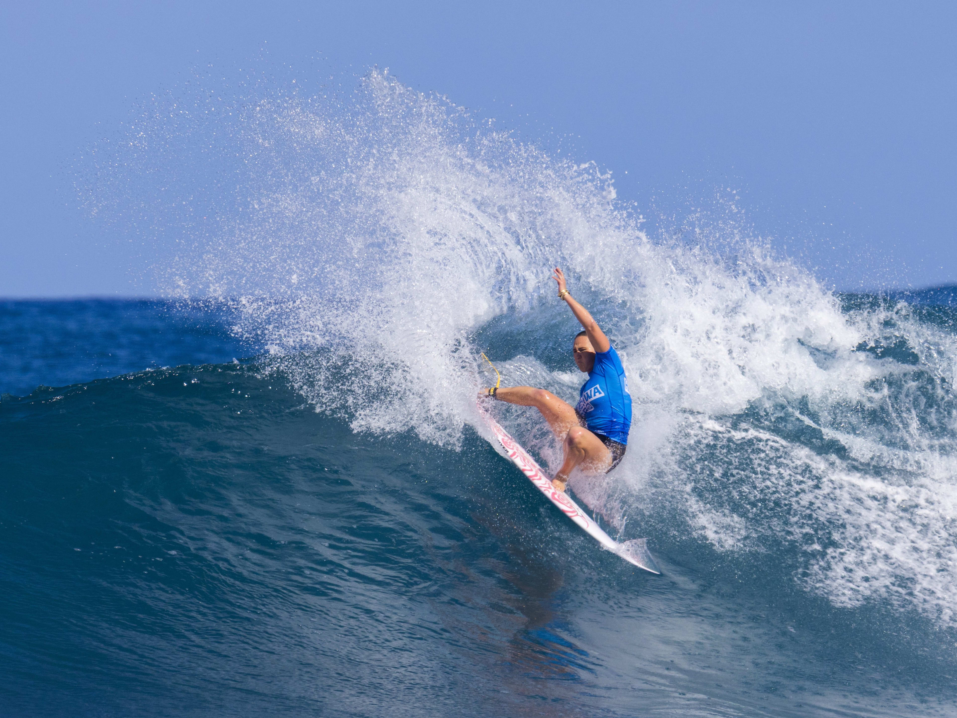 World Surf League Event News - Surfer