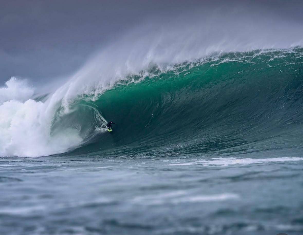 Big Wave Surfing News - Surfer