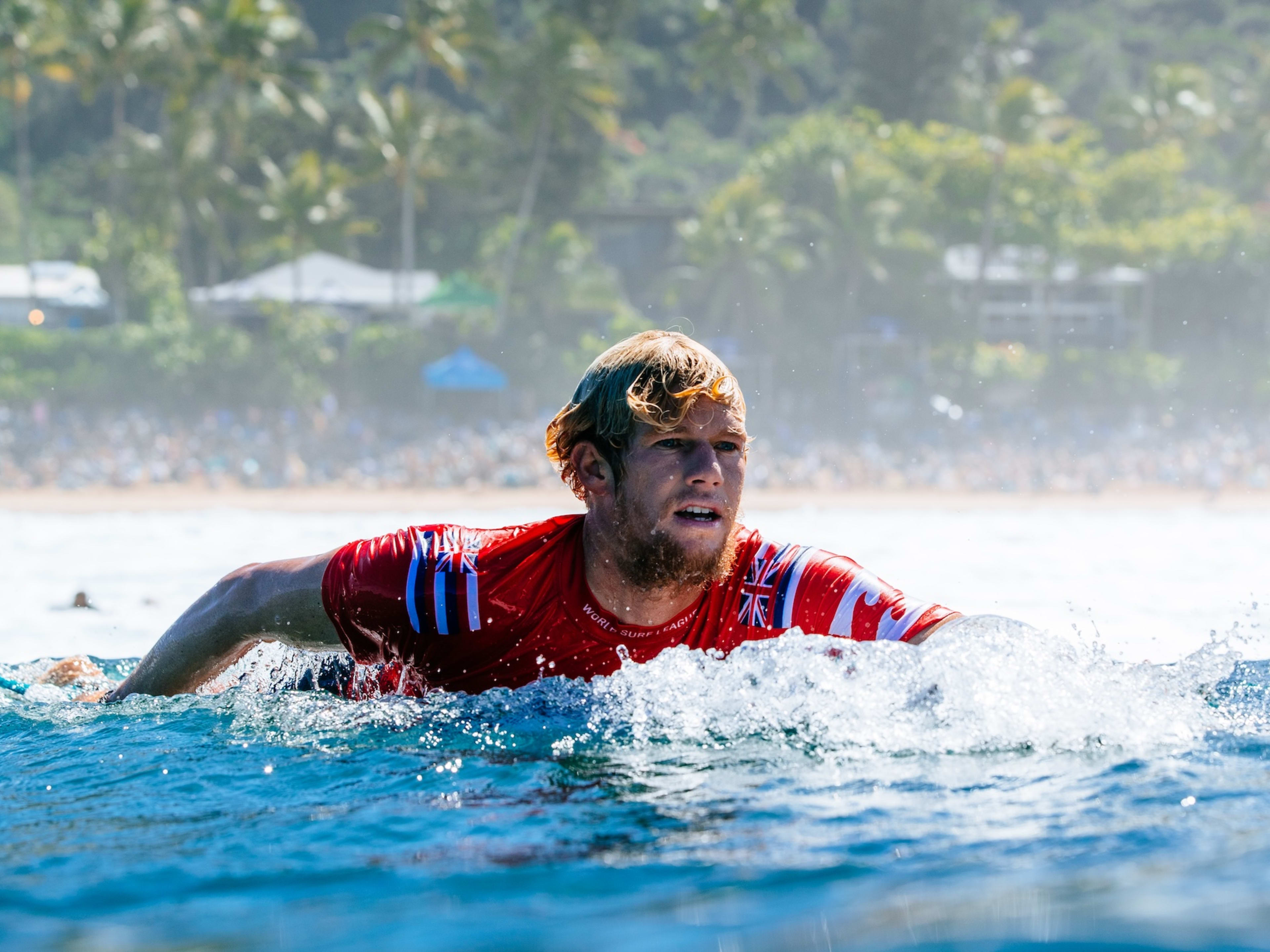 World Surf League Event News - Surfer
