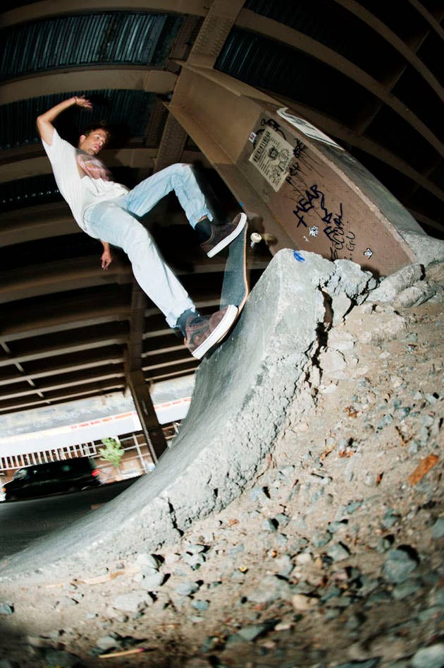 New York Noise Vol. 3: Extreme!!! in Montauk - Surfer