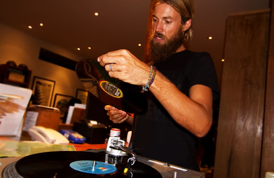 You Are Here: Chris Del Moro - Surfer