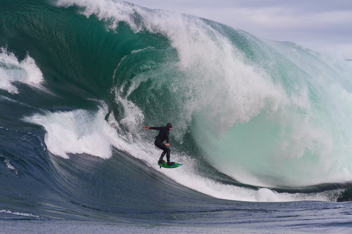 Sinking Ships - Surfer