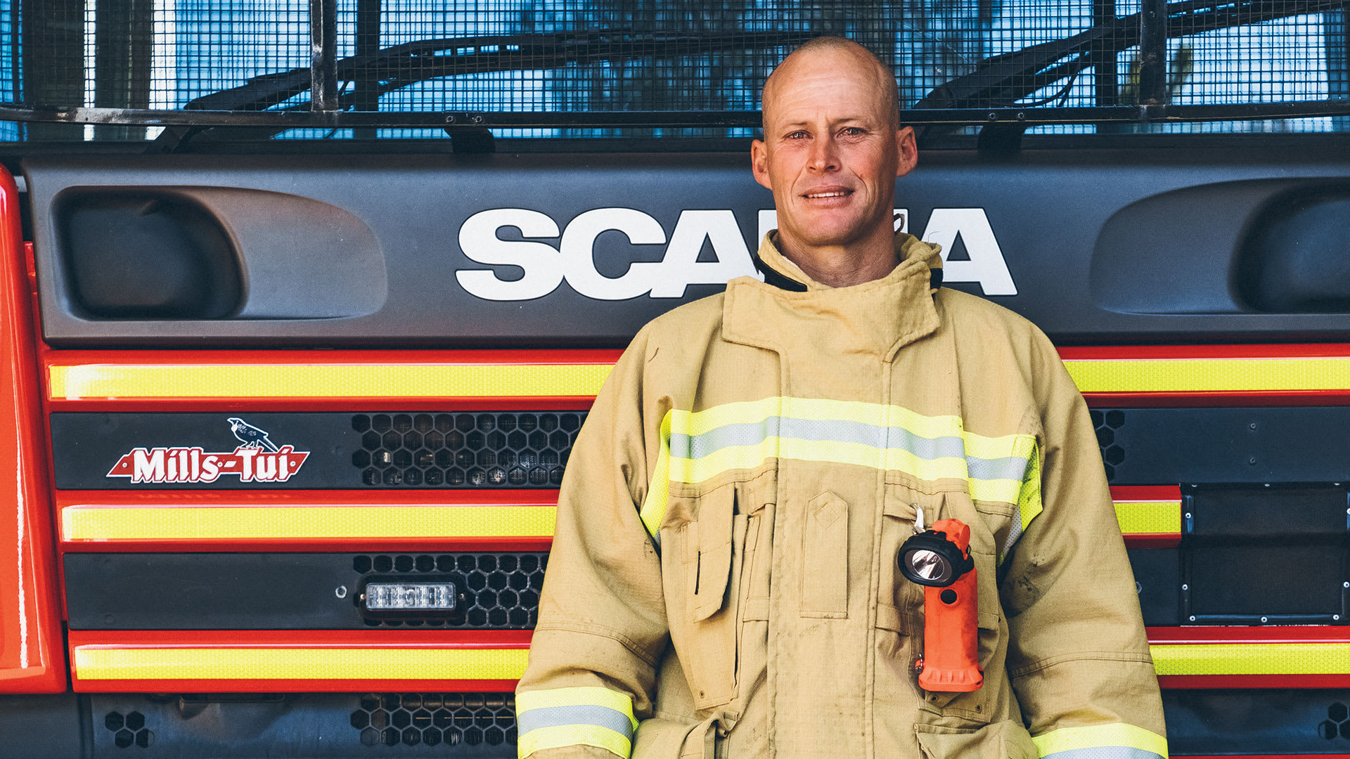 The 5 Best Jobs for Surfers: How to Surf More & Work Less - Surfer