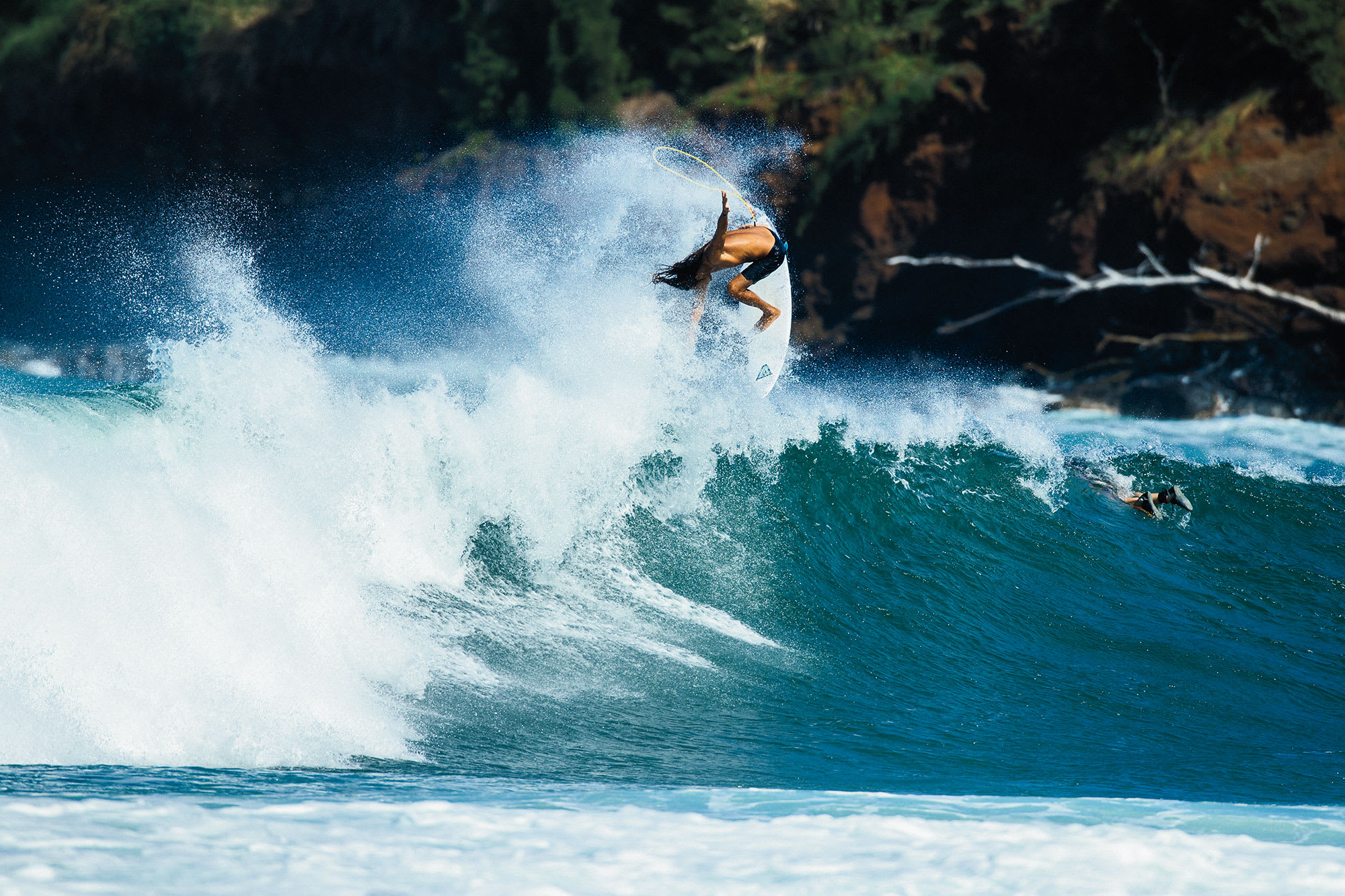 No Man Is an Island: The Cliff Kapono Profile | %%sitename%% - Surfer