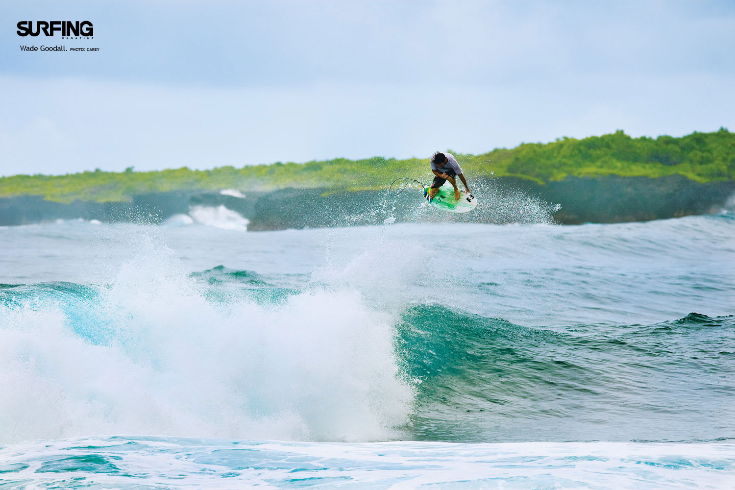 July Issue Wallpaper - Surfer