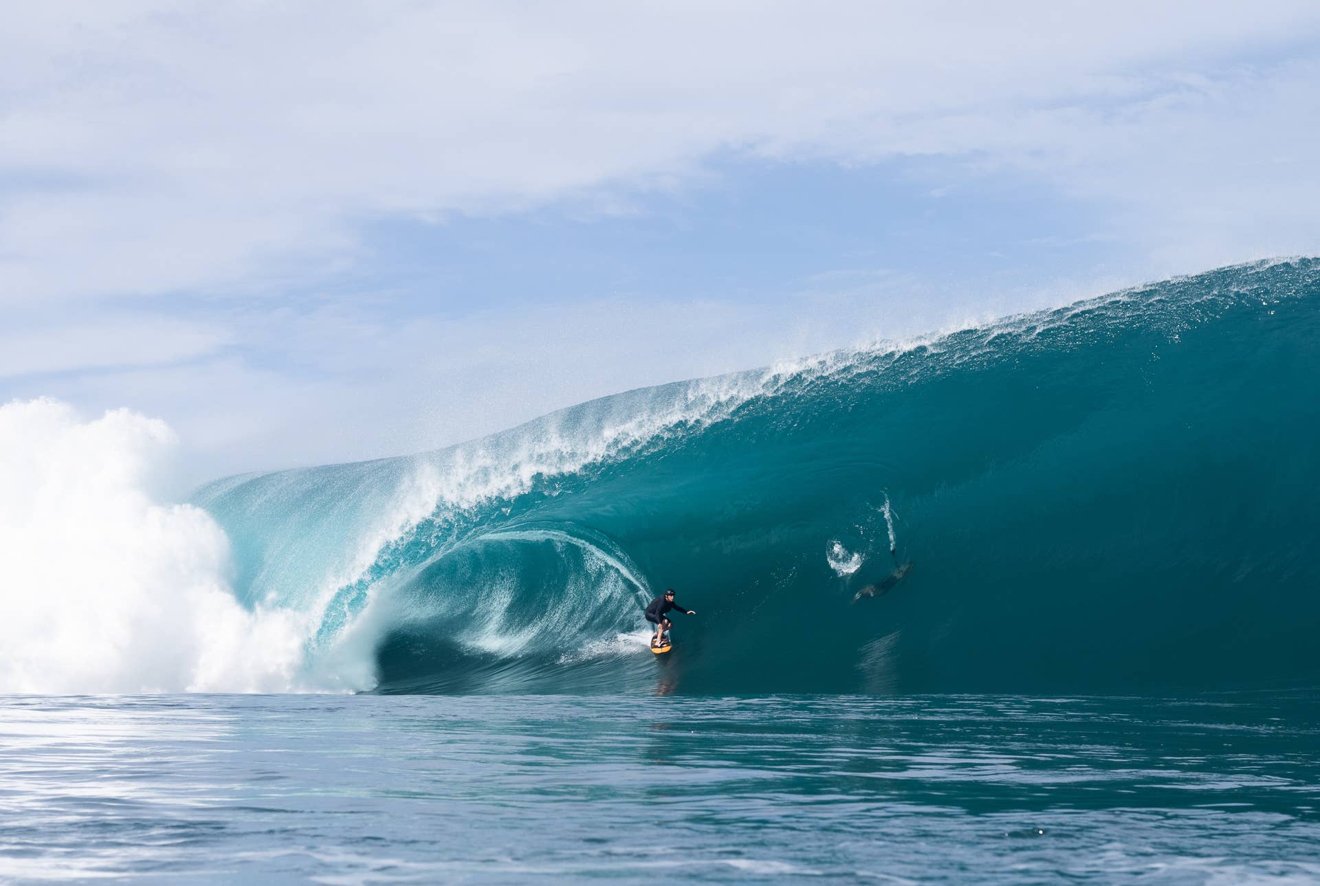 Photos: The World's Best Surfers Tackle Massive Teahupo'o - Surfer