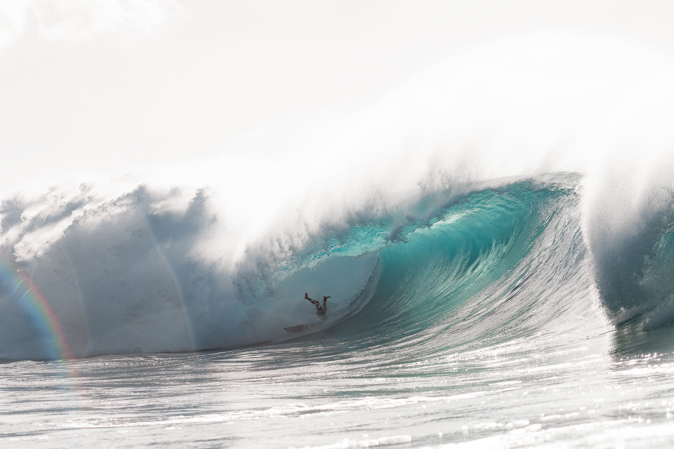 Wipeout Gallery: The Worst Fails and Bails at Pipeline - Surfer