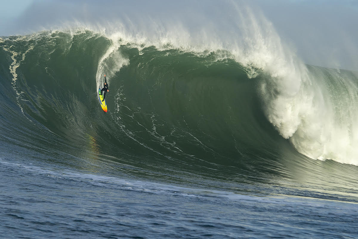 This 23-Year-Old Is A 2X Performer of the Year at Mavericks - Surfer