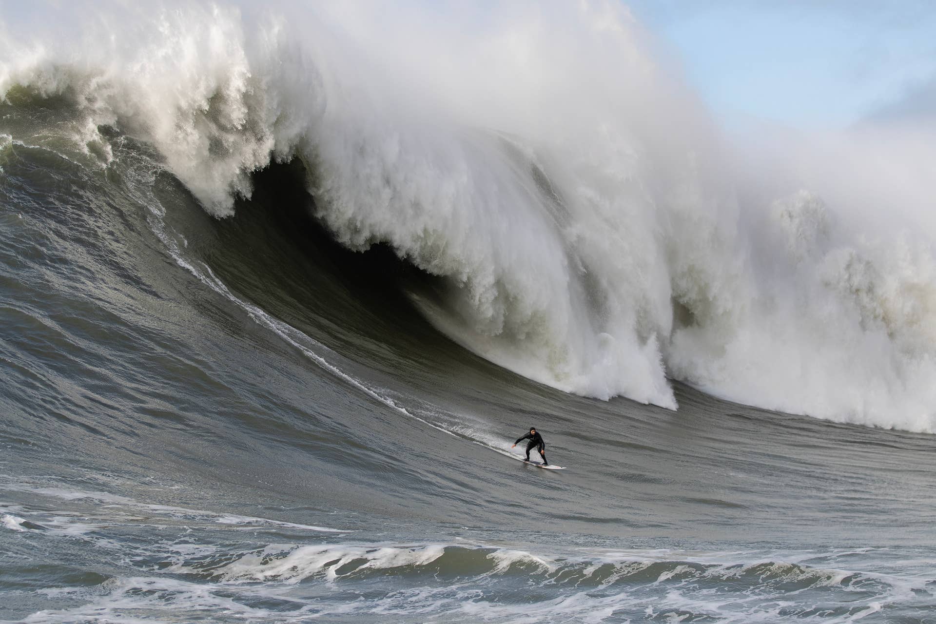 Gallery: Swell Of The Decade At Maverick's - Surfer