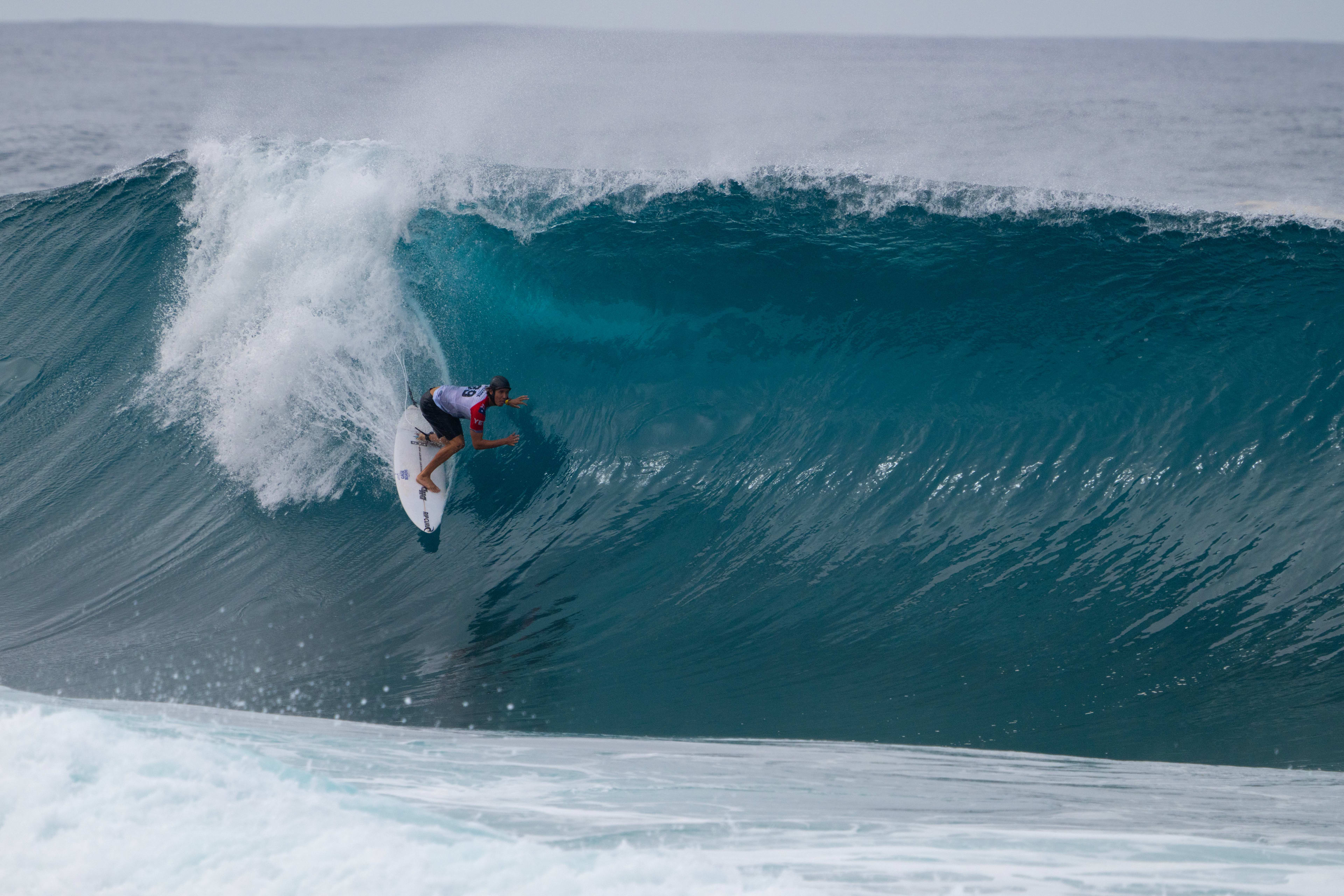 Gallery: Slater, Florence, Colapinto Show Up On Pipe Pro Opening Day ...