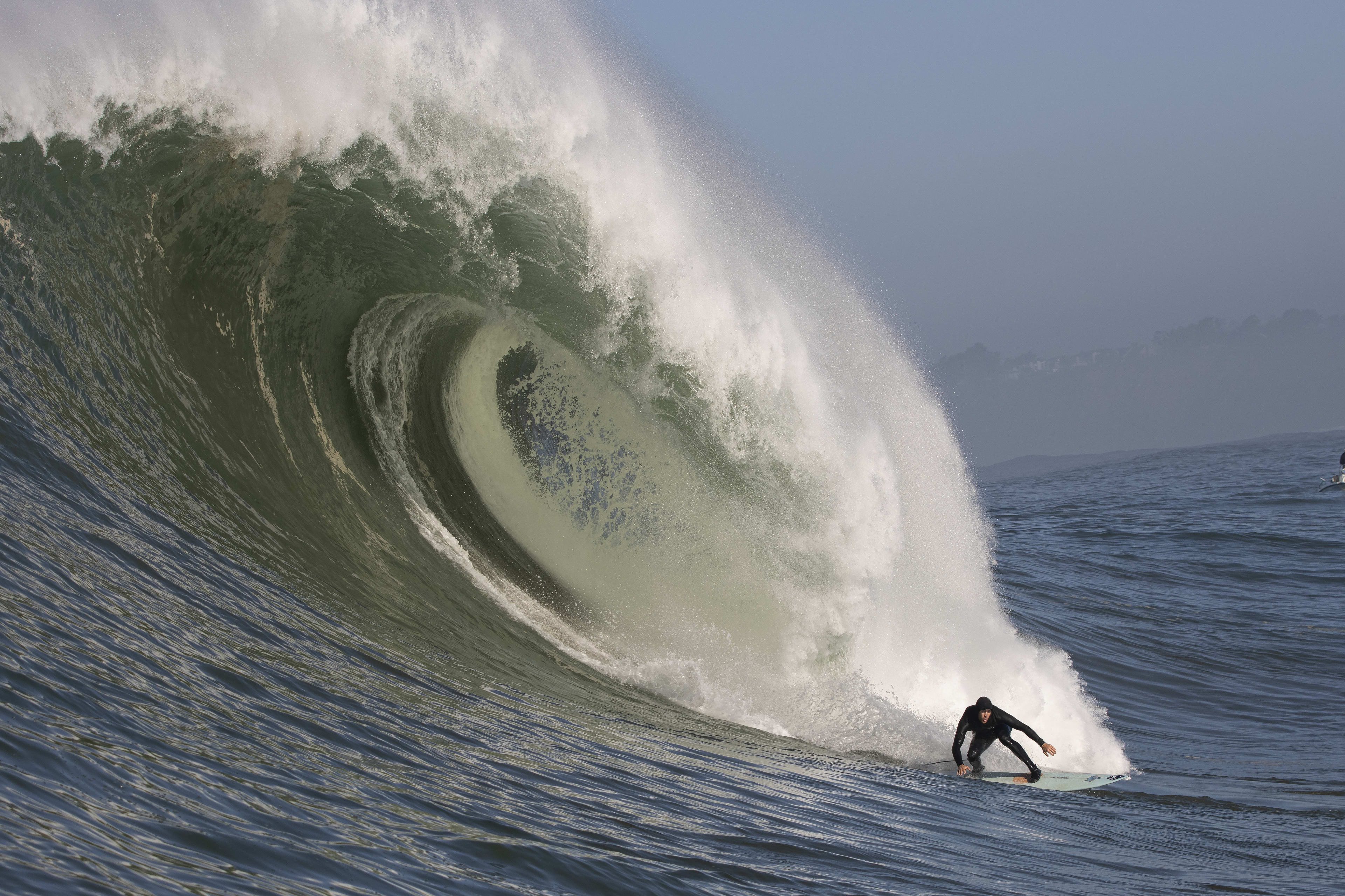 Gallery: Maverick's Pumps As El Nino Swell Brings First Waves Of Season ...