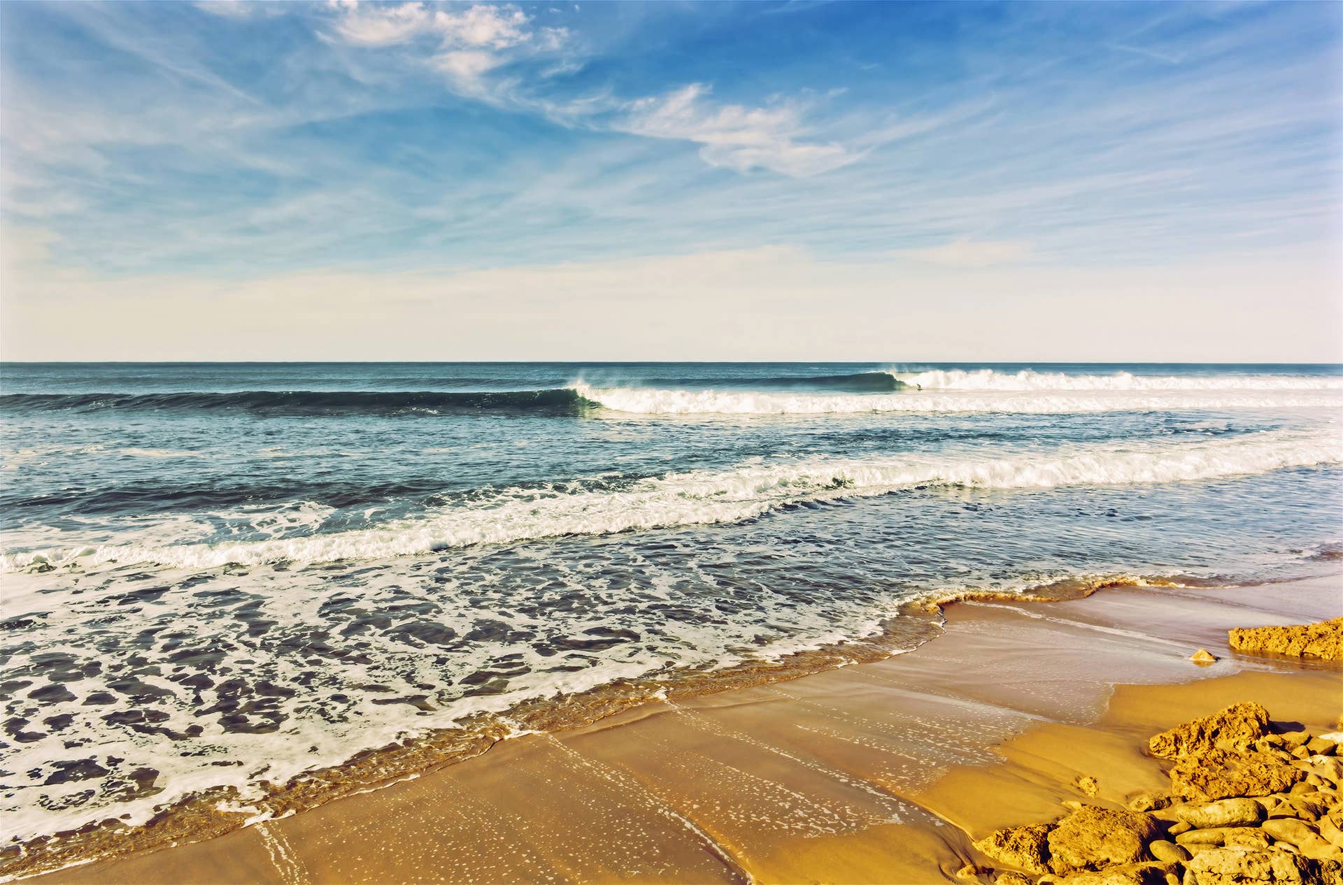 The Economic Value of Surfing in Australia - Surfer