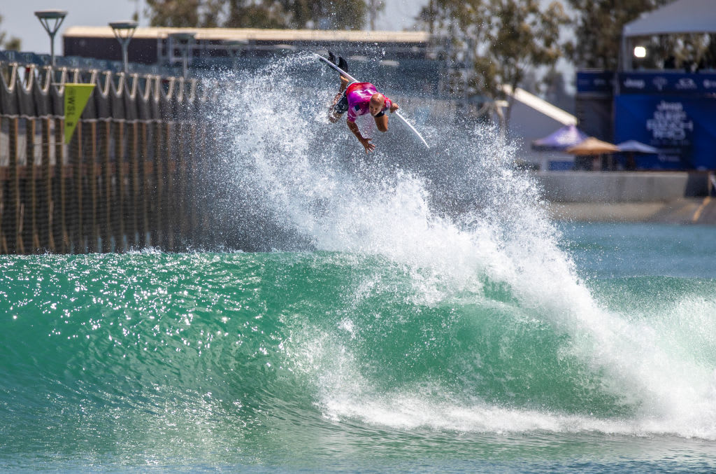 Sneak Peek: Kelly Slater’s Austin, TX Wave Pool - Surfer