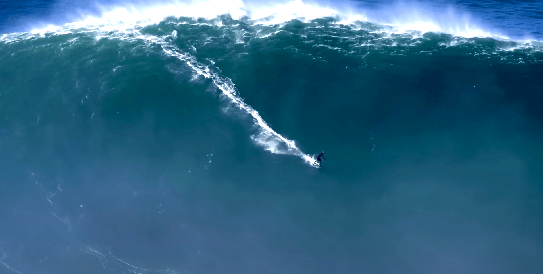 Sebastian Steudtner's World Record Ride at Nazaré (Video) - Surfer