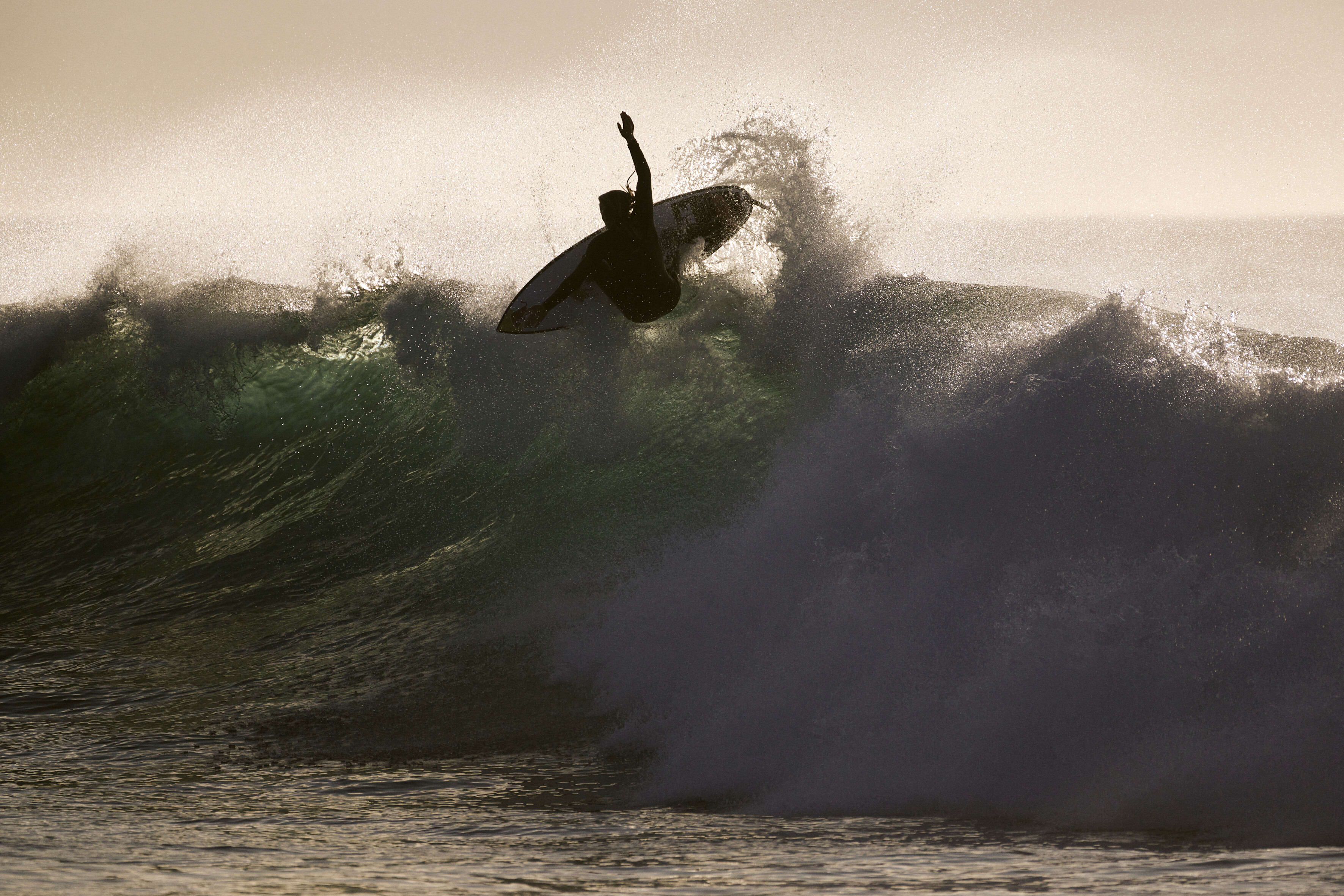 World Champ Caity Simmers and Friends California Road Trip - Surfer
