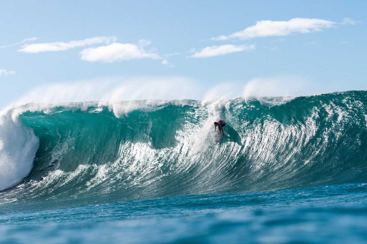 Nathan Florence, Erin Brooks Win 2024 Vans Pipe Masters - Surfer