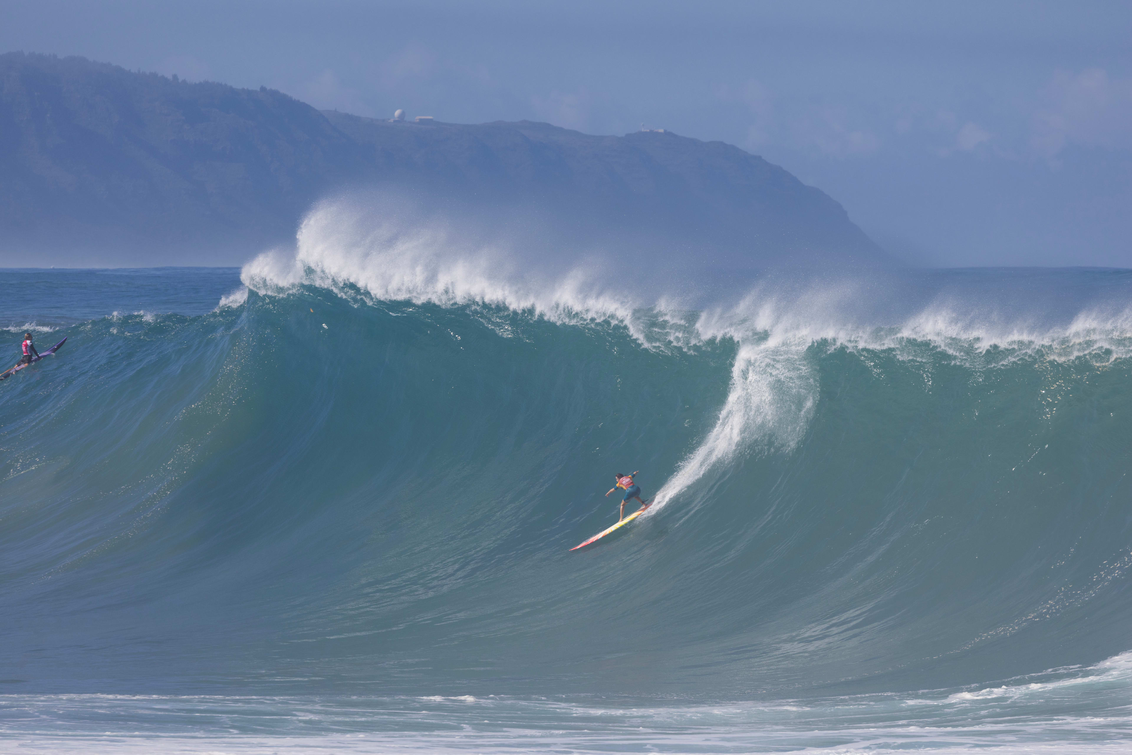 Gallery: Pumping Waves From the Eddie Aikau Big Wave Invitational - Surfer