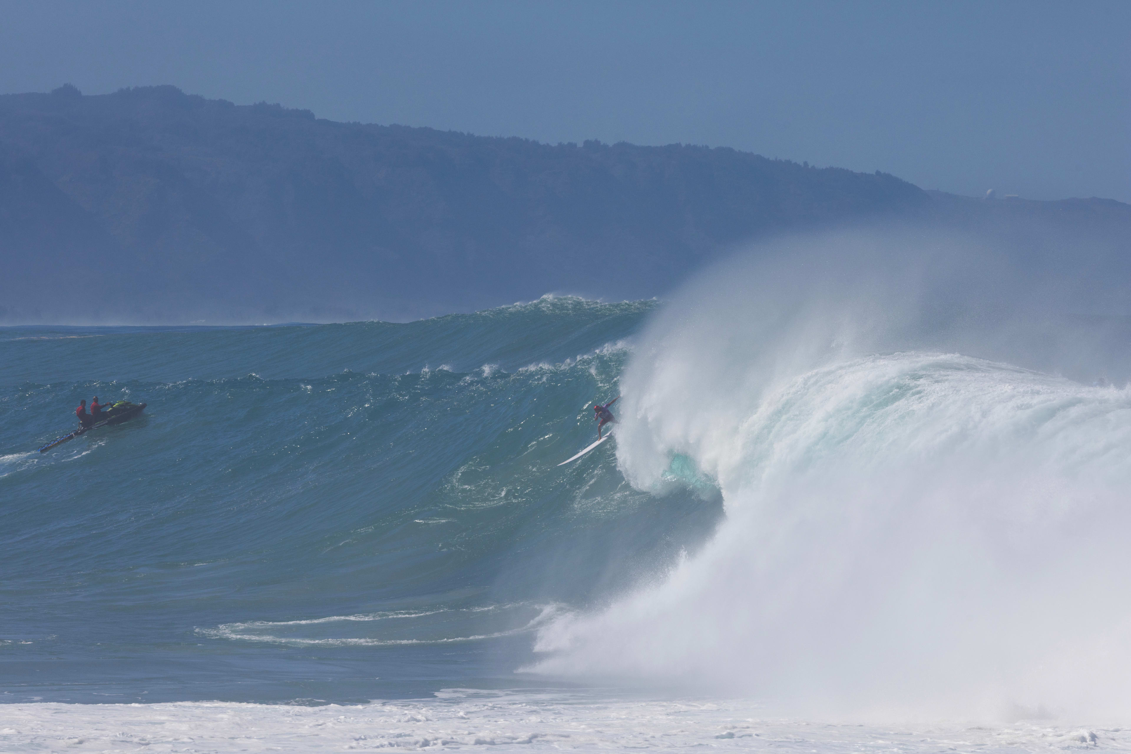 Gallery: Pumping Waves From the Eddie Aikau Big Wave Invitational - Surfer