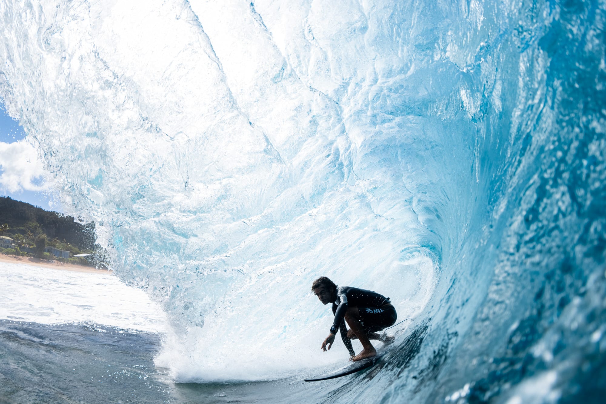 Photos: 2025 Starts With a Bang On Oahu's North Shore - Surfer