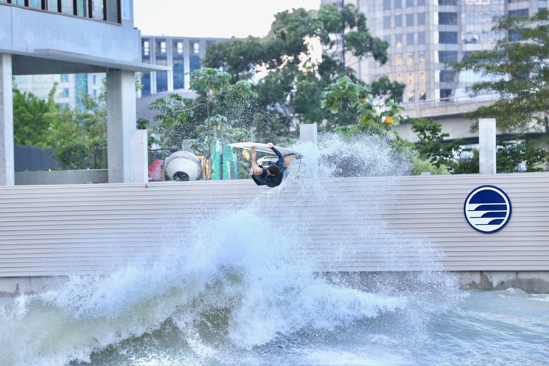 Best Wave Pool Air Section Ever? Inside São Paulo Surf Club. - Surfer