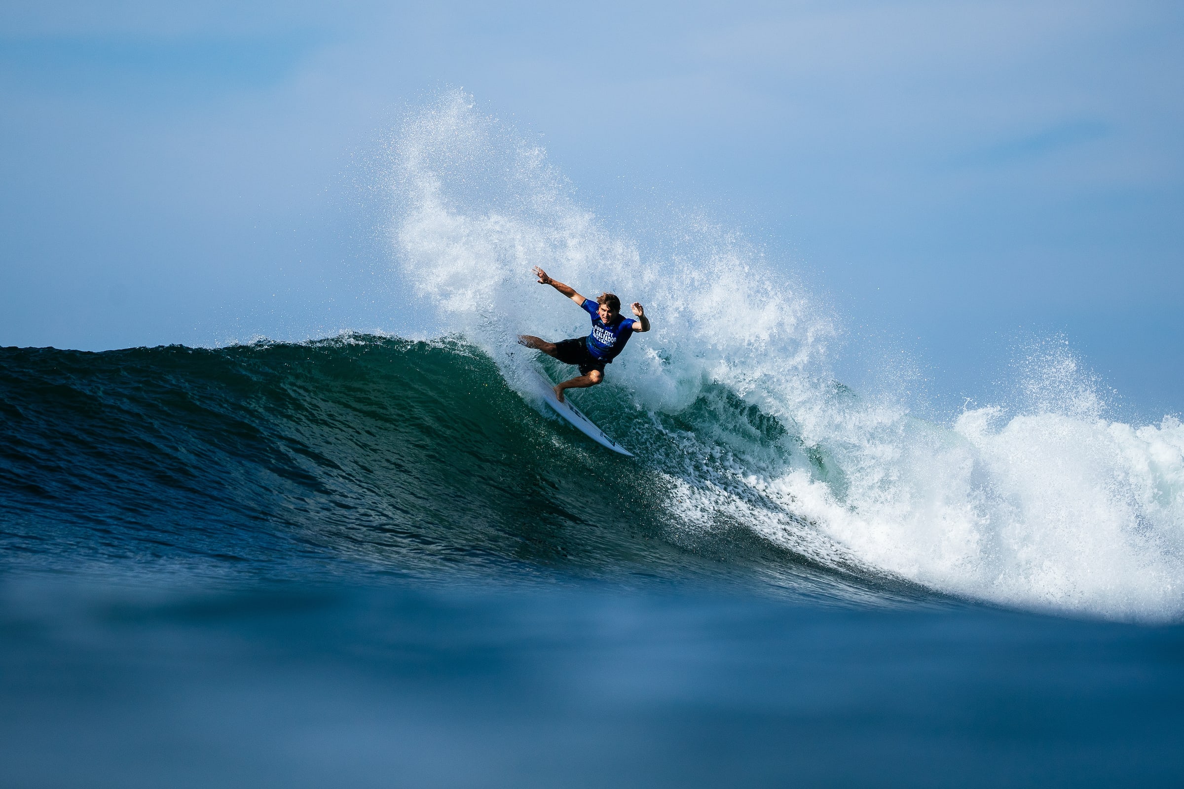 Rookies, Underdogs Thrive in El Salvador, Huge Swell Inbound - Surfer
