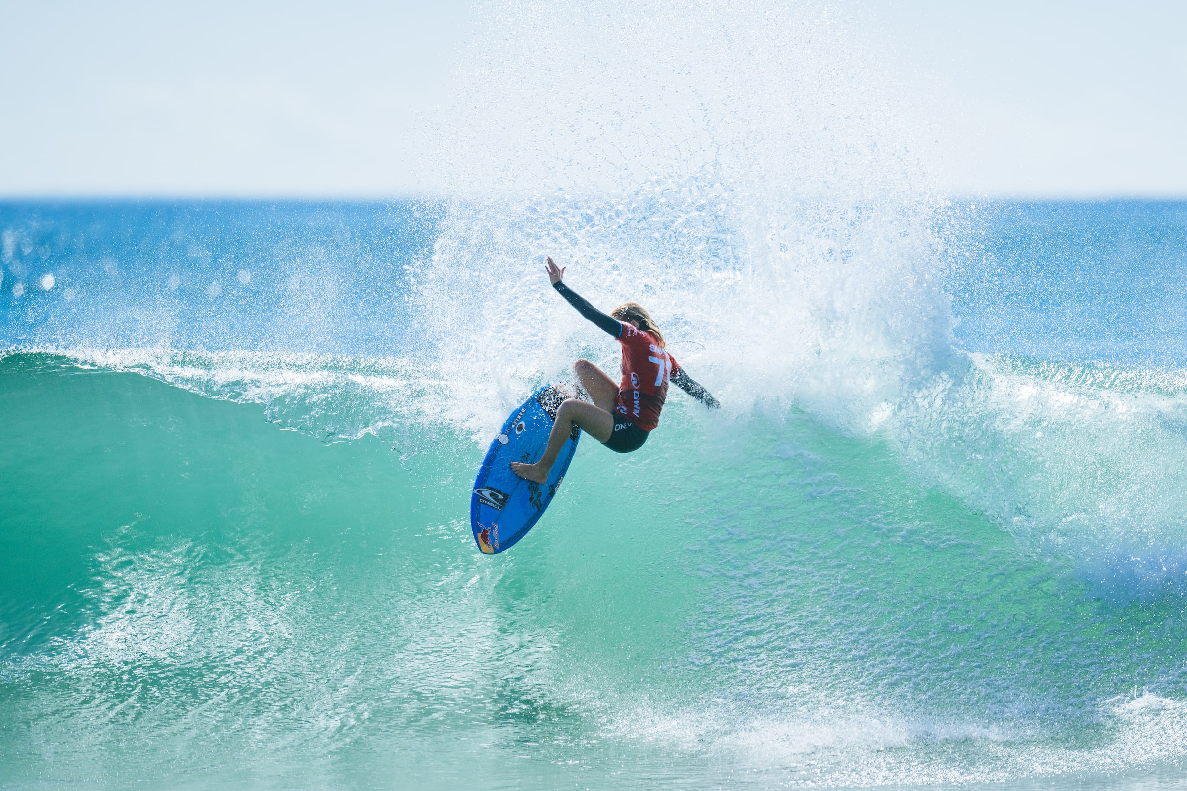 Stephanie Gilmore Knocks Caity Simmers from Gold Coast Pro - Surfer
