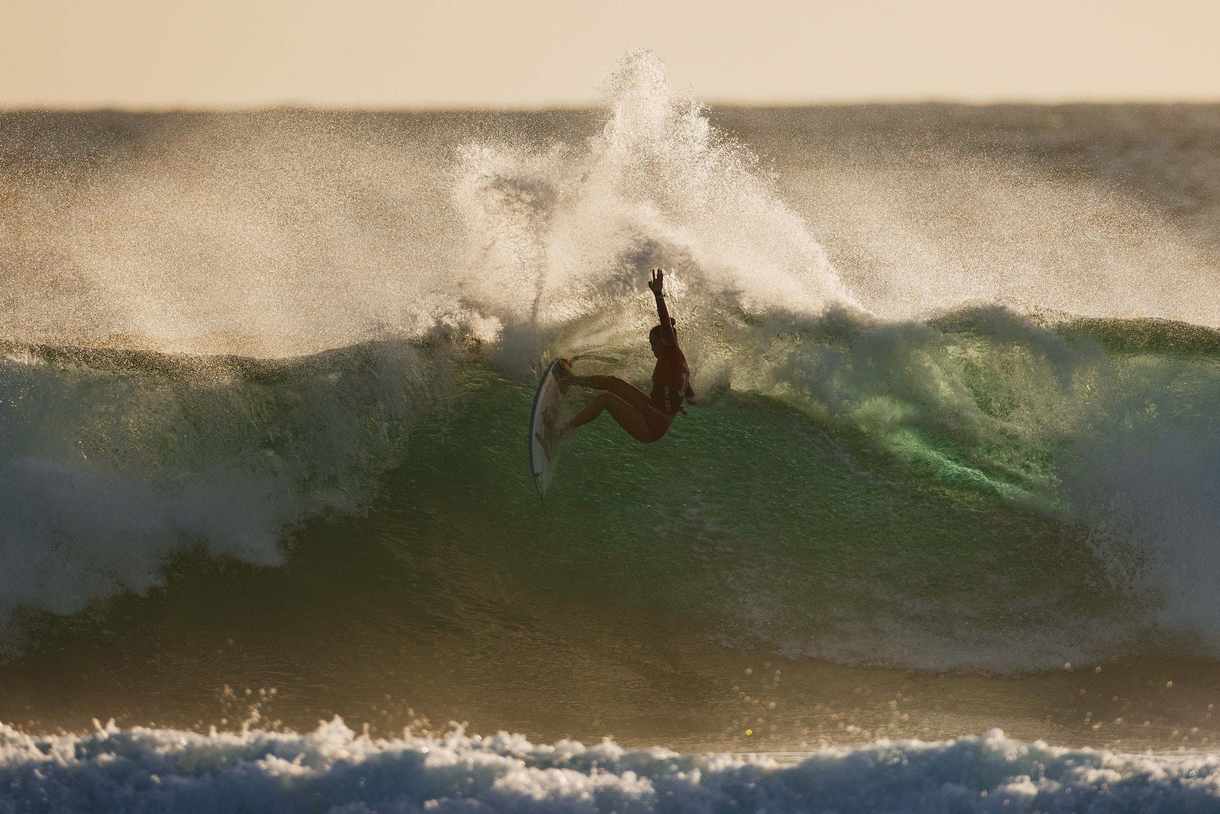 End Section Slams and A Paddle Battle Ensue at Margaret River Pro - Surfer