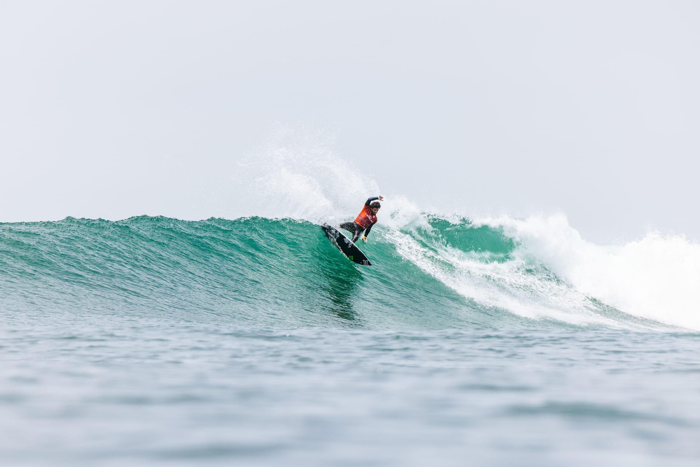 Griffin Colapinto vs. Filipe Toledo Highlights Huge Lowers Day - Surfer