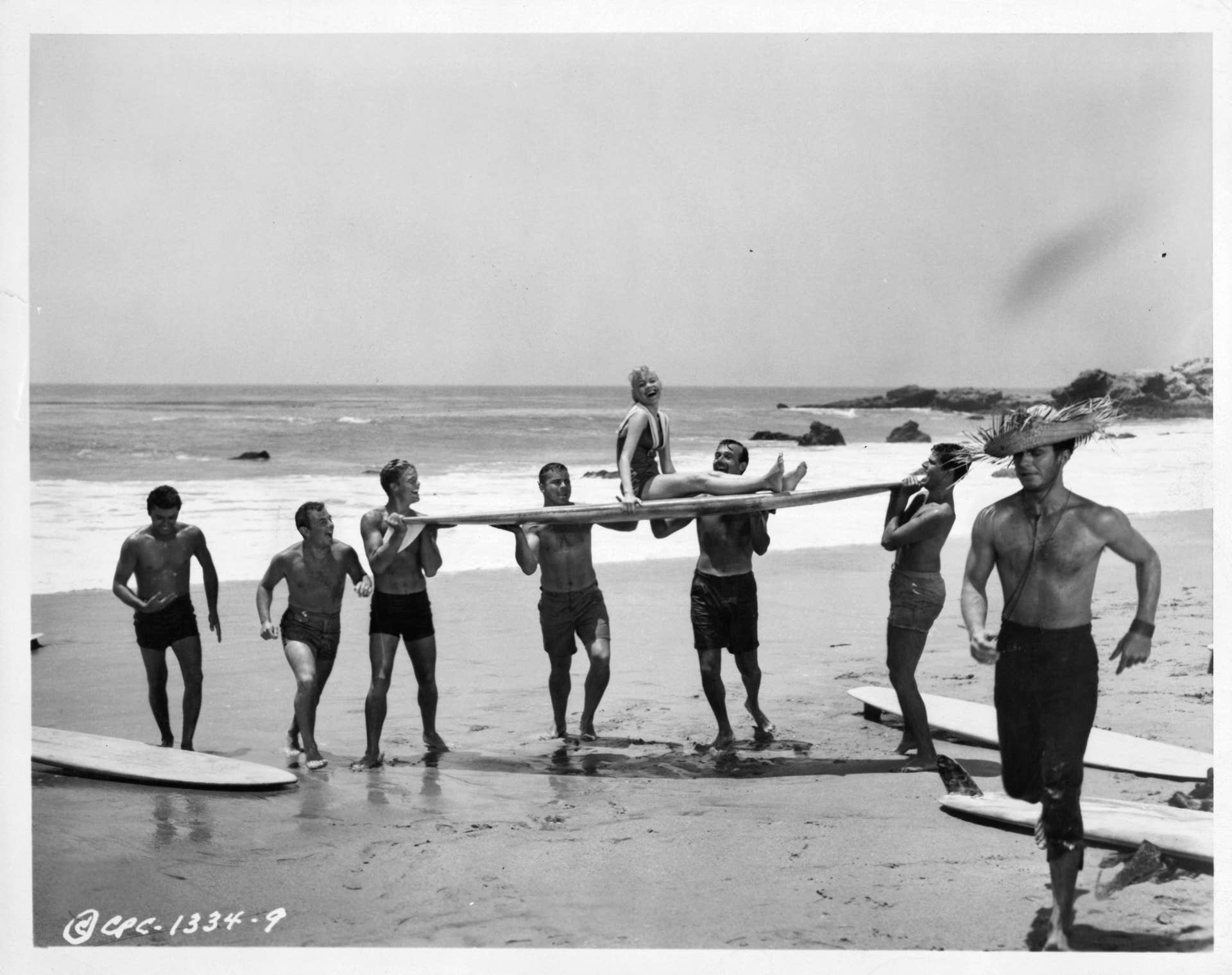 Surf Icon Gidget Loses Home in Palisades Fire - Surfer