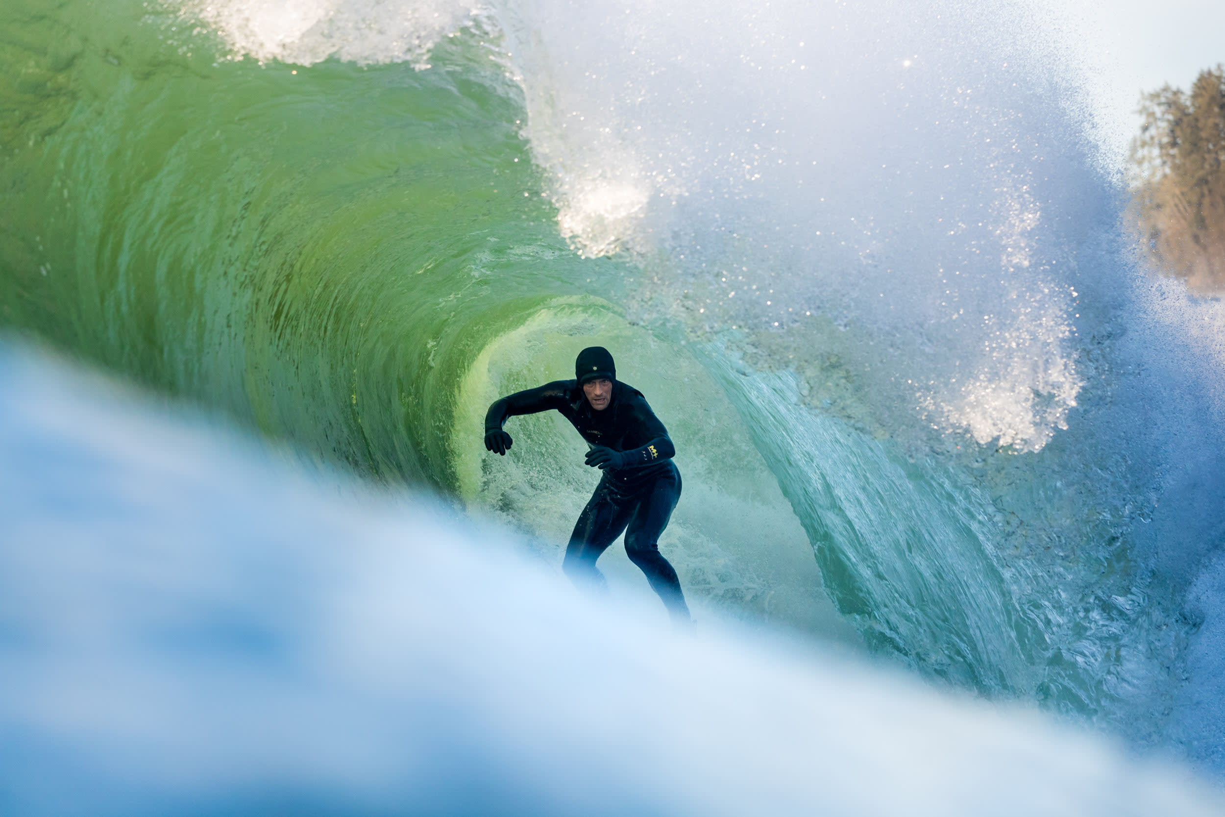 Interview: Canadian Core Lord Peter Devries - Surfer