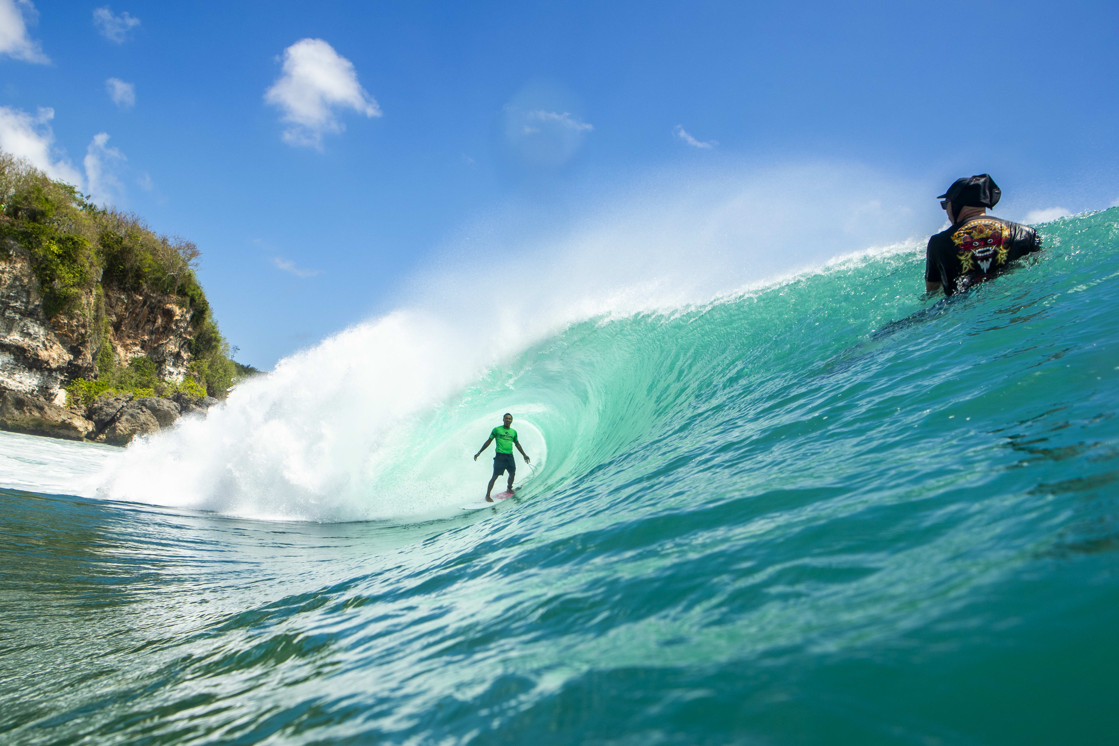 Live Now: The 2025 Rip Curl Cup Padang Padang Is Pumping - Surfer