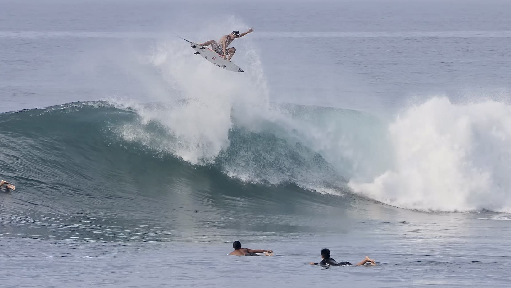 Indonesia’s Top Surfer Pops off at Bali’s Best Right (Video) - Surfer
