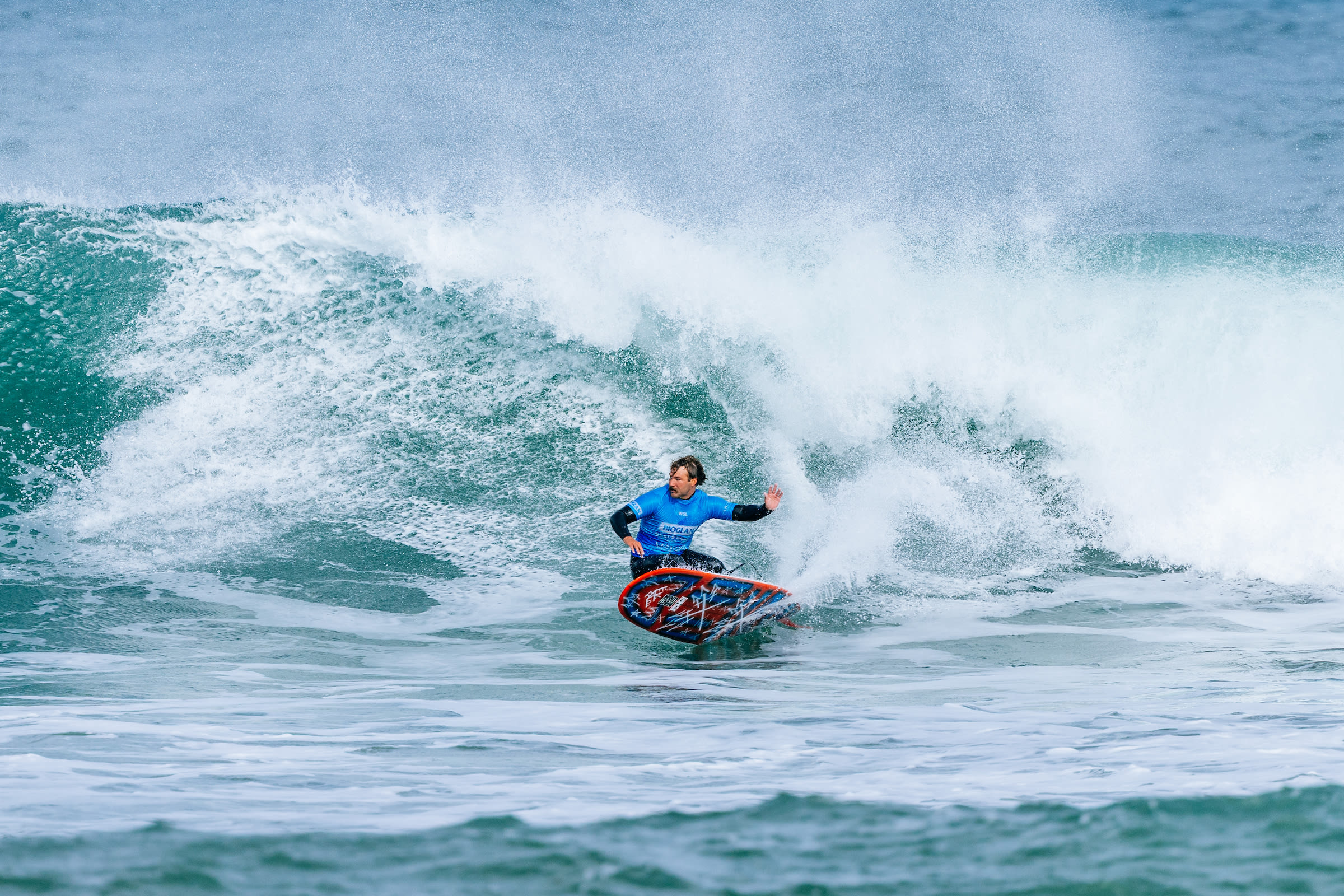 California Longboard World Champ Three-Peats at Bells Beach - Surfer
