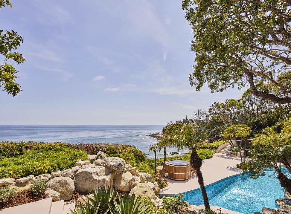 Johnny Carson’s Malibu Surf House Listed for $110,000,000 - Surfer