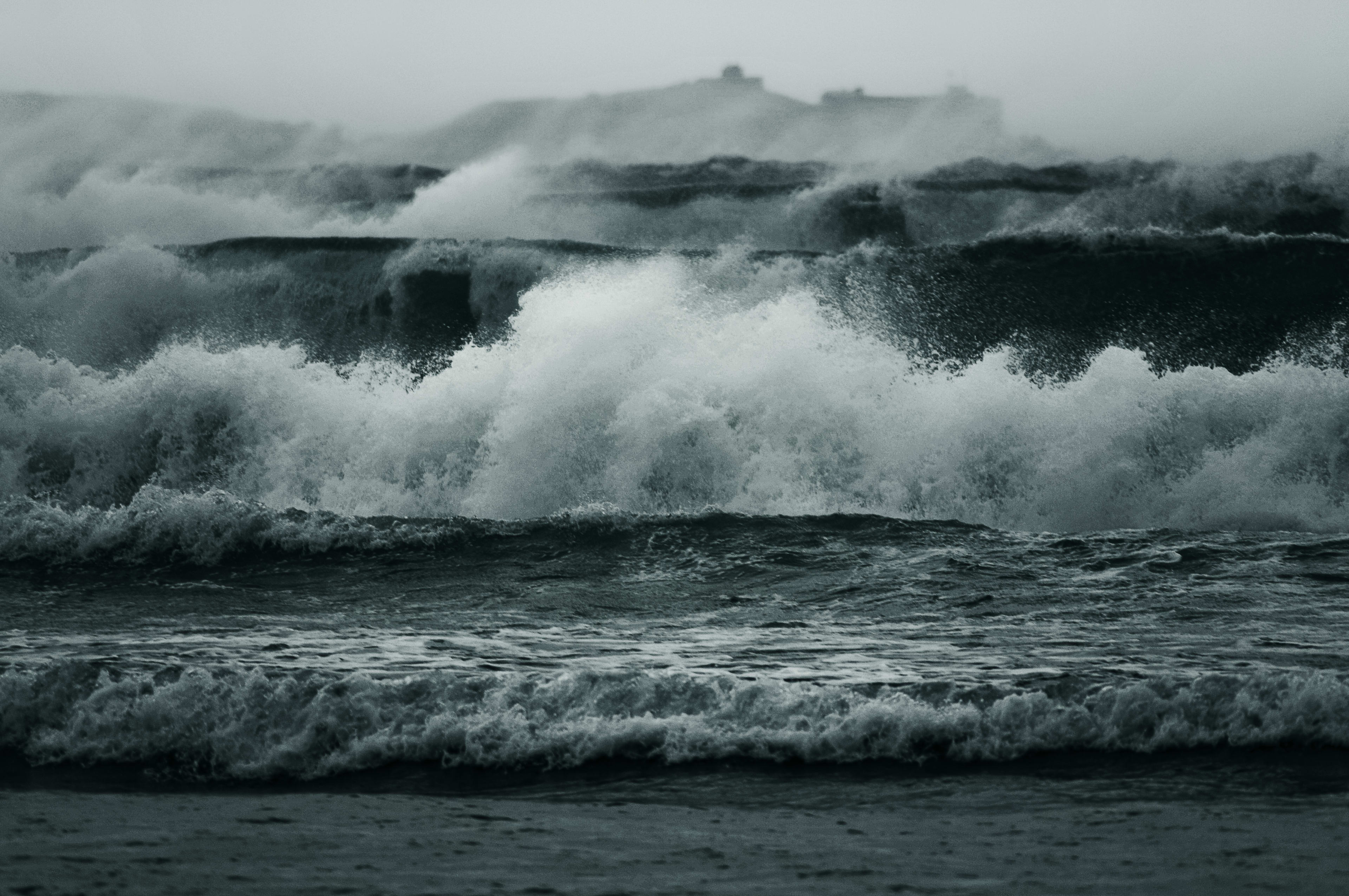 How To Read Wind Direction: A Surfer's Guide - Surfer