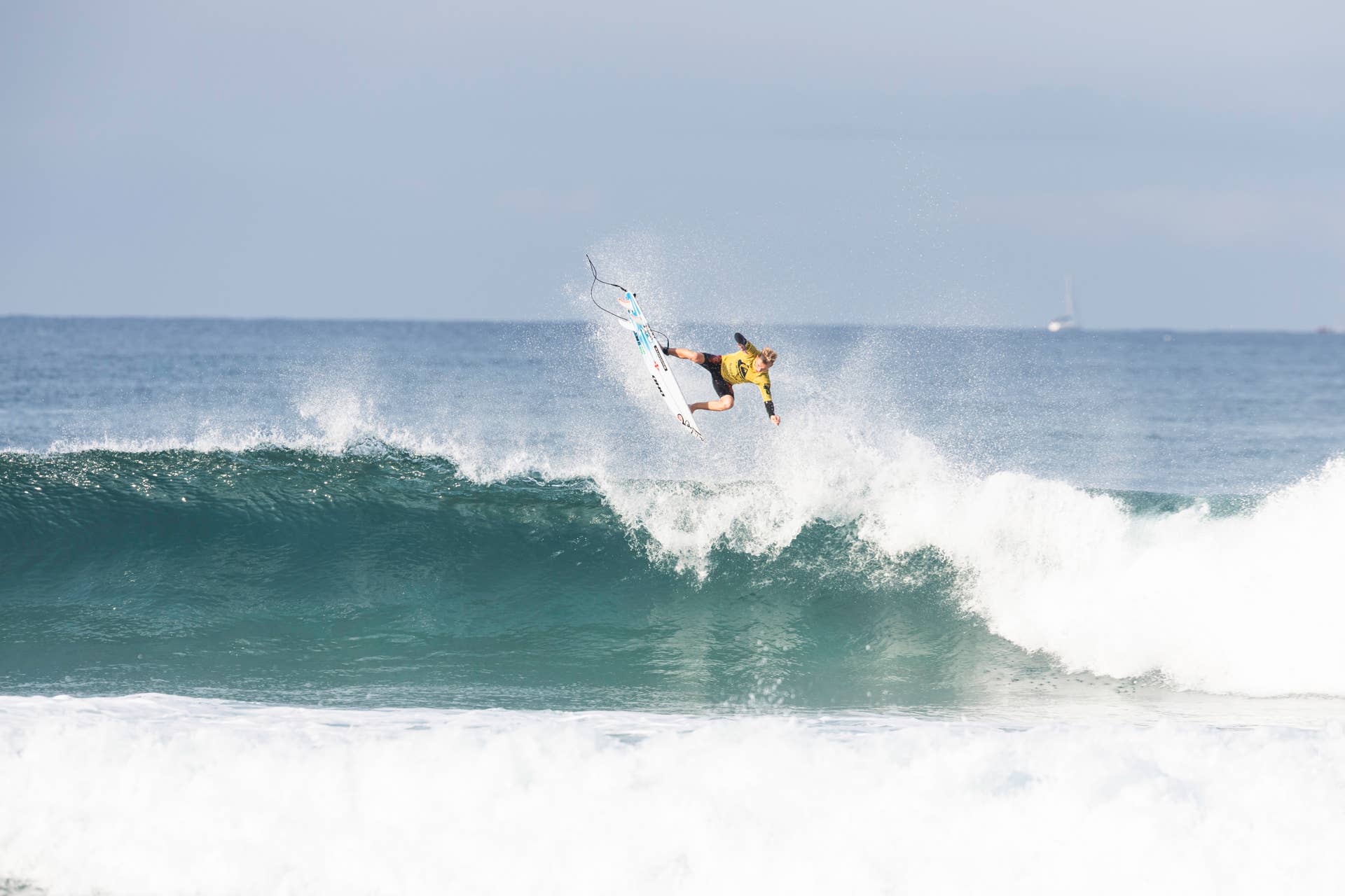 Zeke Lau & Leonardo Fioravanti Win 2025 Quiksilver Festival - Surfer